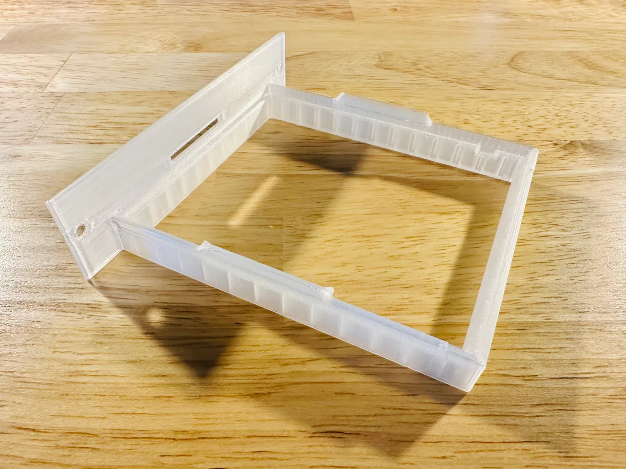 Simple PSP Stand by Ettore Barreto | Download free STL model ...