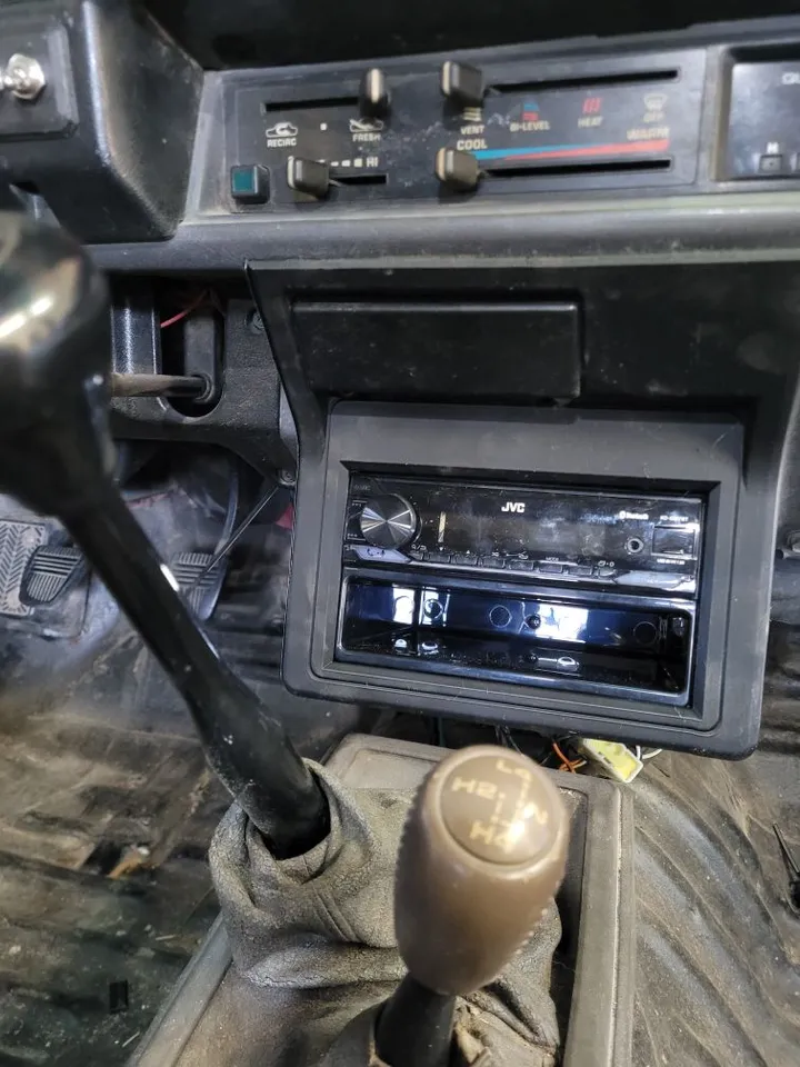 1st Gen 4runner Consol Bezel by Daniel G. | Download free STL model ...