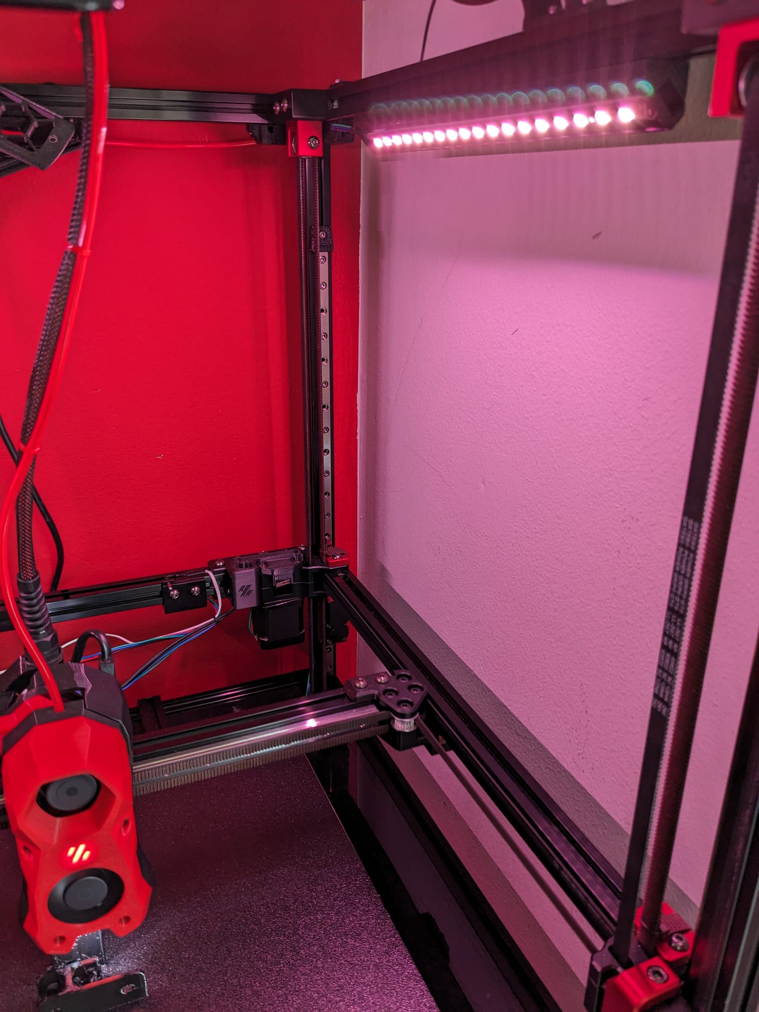 Voron 2.4 Angled RGB Daylight Stick holder by Trikke | Download free ...