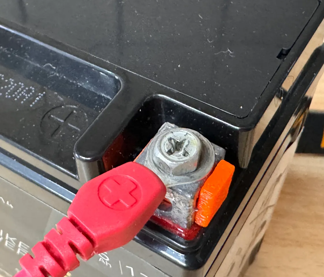 Battery post screw holder by PcManny | Download free STL model ...
