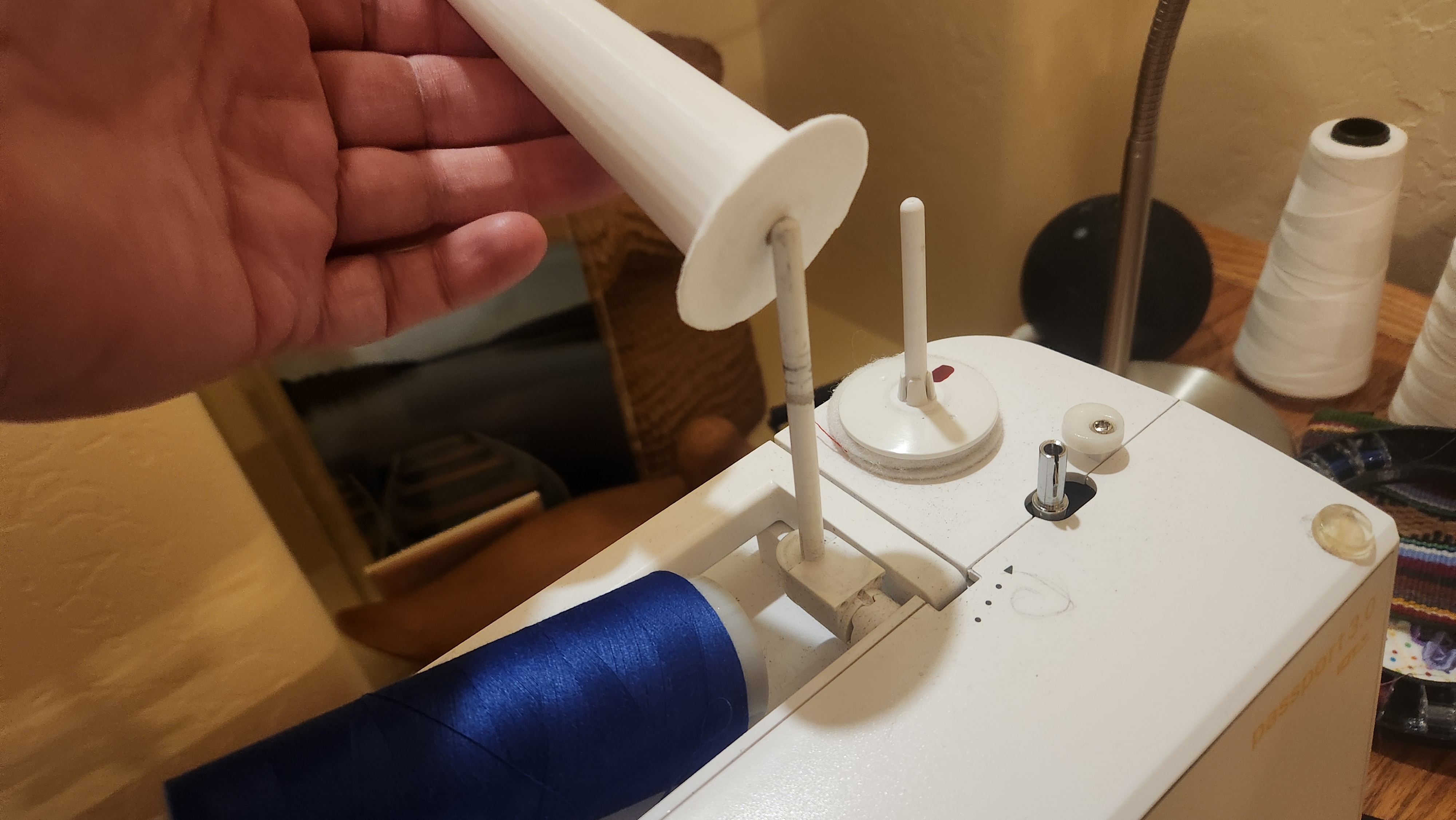 Thread Cone Adaptor by mrmcwethy | Download free STL model | Printables.com