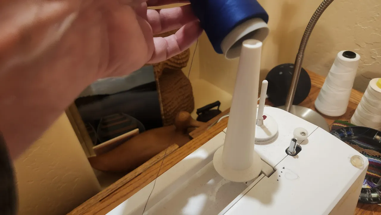 Thread Cone Adaptor by mrmcwethy | Download free STL model | Printables.com