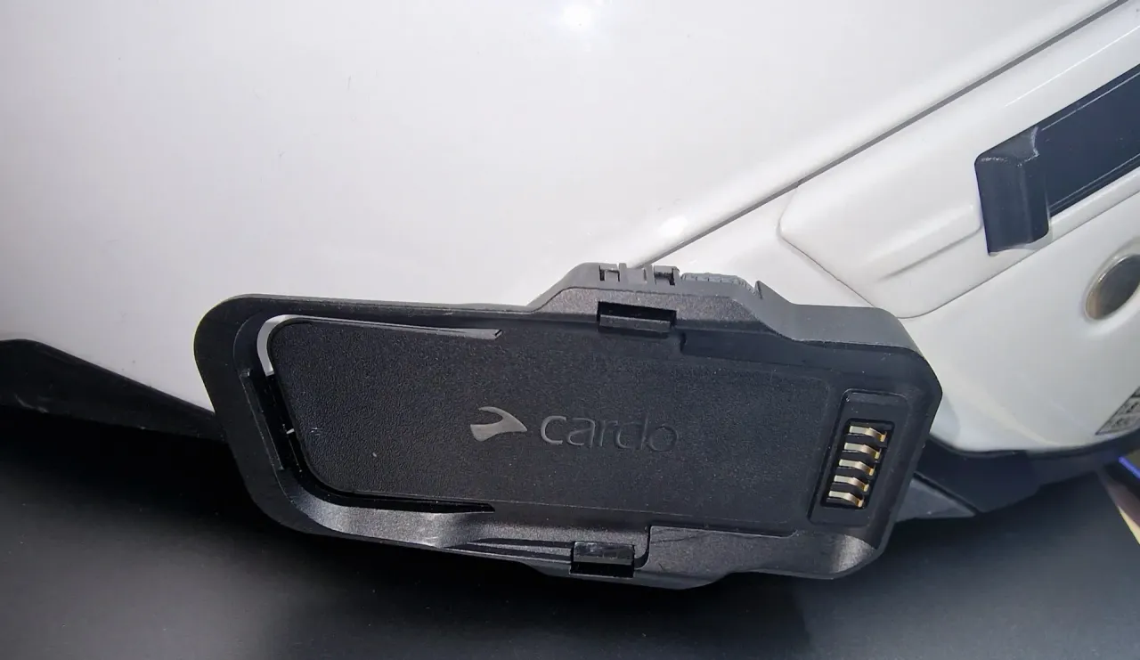 Cardo Packtalk Edge mount for Shoei Neotec 2 / GT-Air 2 / J-Cruise 2 by ...