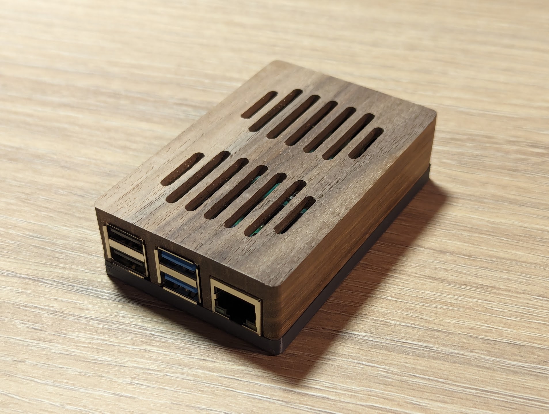 Raspberry Pi 4b Enclosure Made For Cnc Machining Or 3d Printing By
