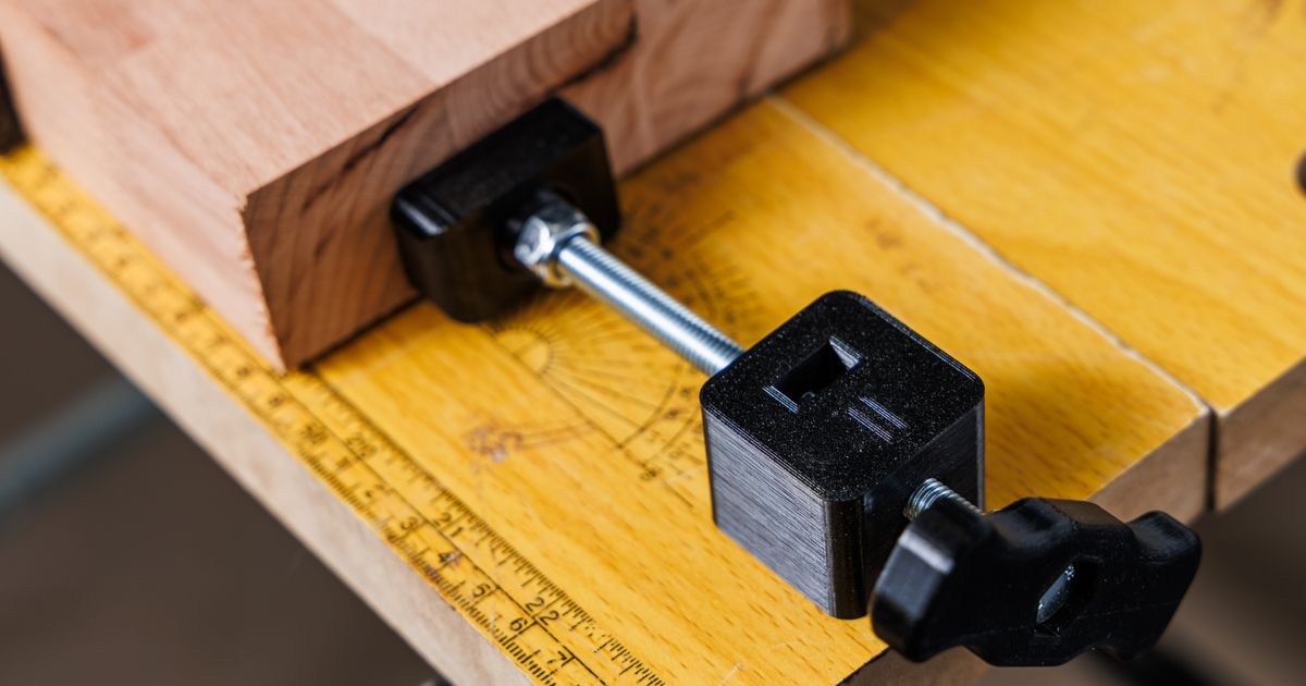 Adjustable vice block / bench dog by Bobeca | Download free STL model ...