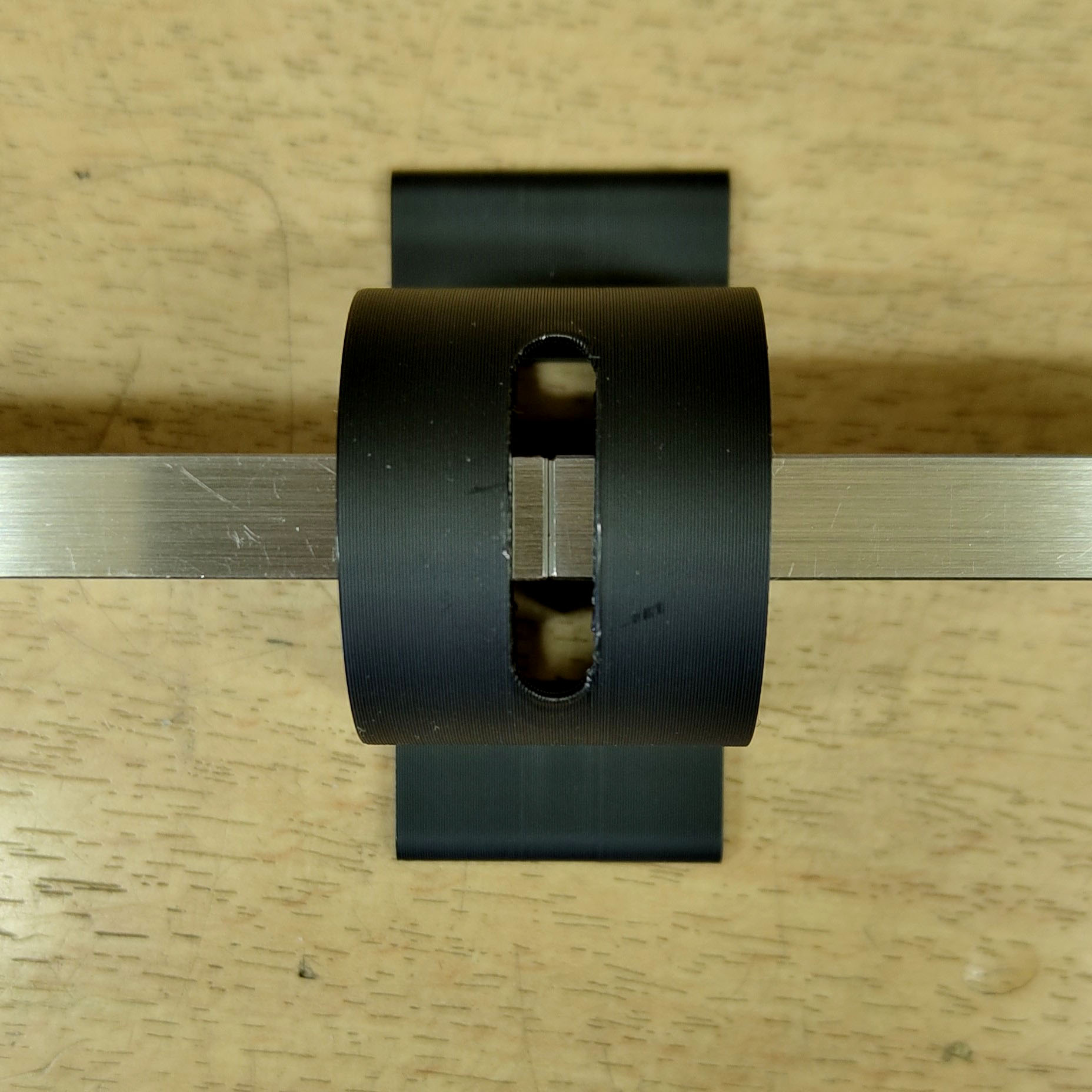 9mm Gauge Block Holder by Timtiti | Download free STL model ...