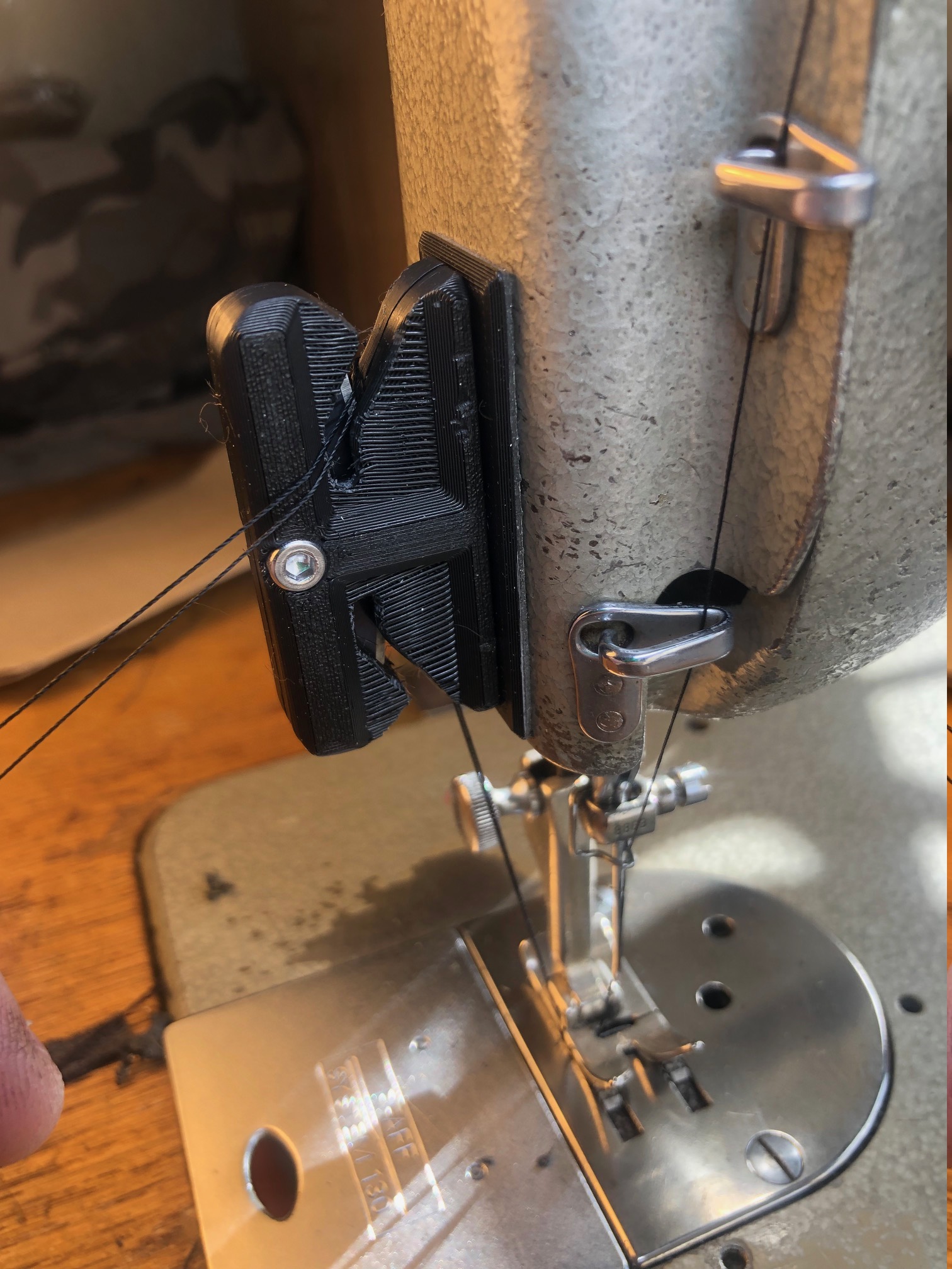 Thread cutter for Sewing Machines by Lammesky | Download free STL model ...