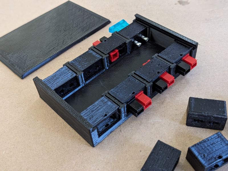 Anderson PowerPole Modular Flat Distribution Box by Nikdfish | Download ...