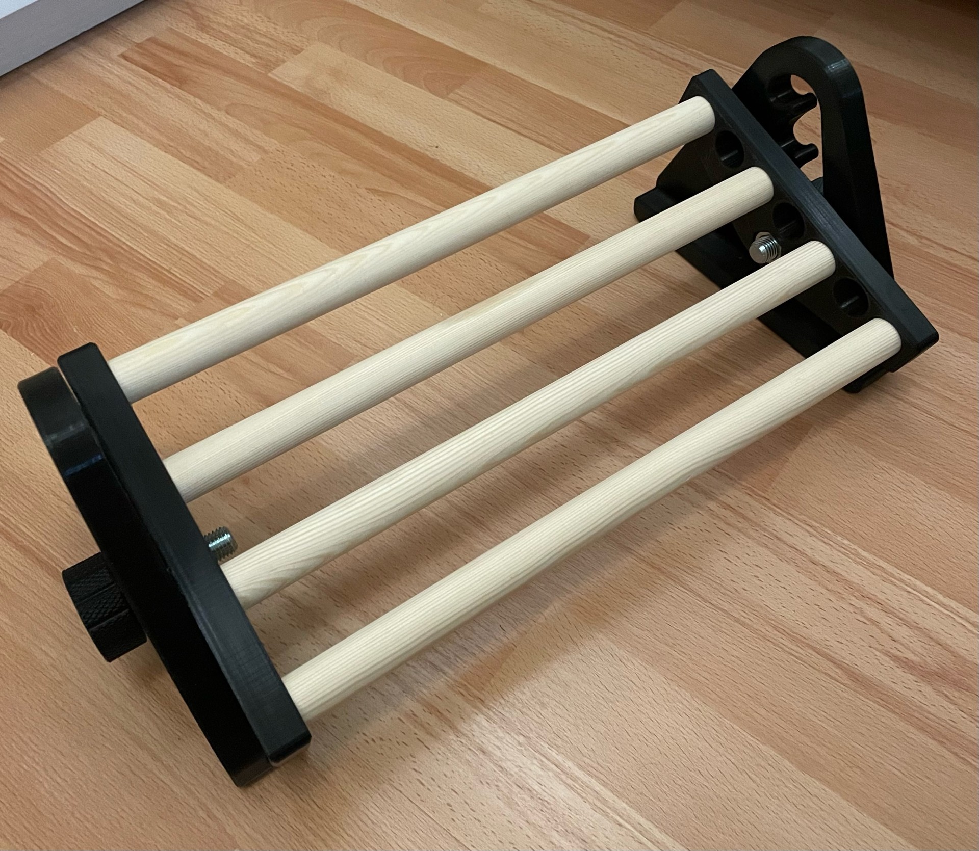 Adjustable footrest - Ergonomic by Jallim | Download free STL model ...