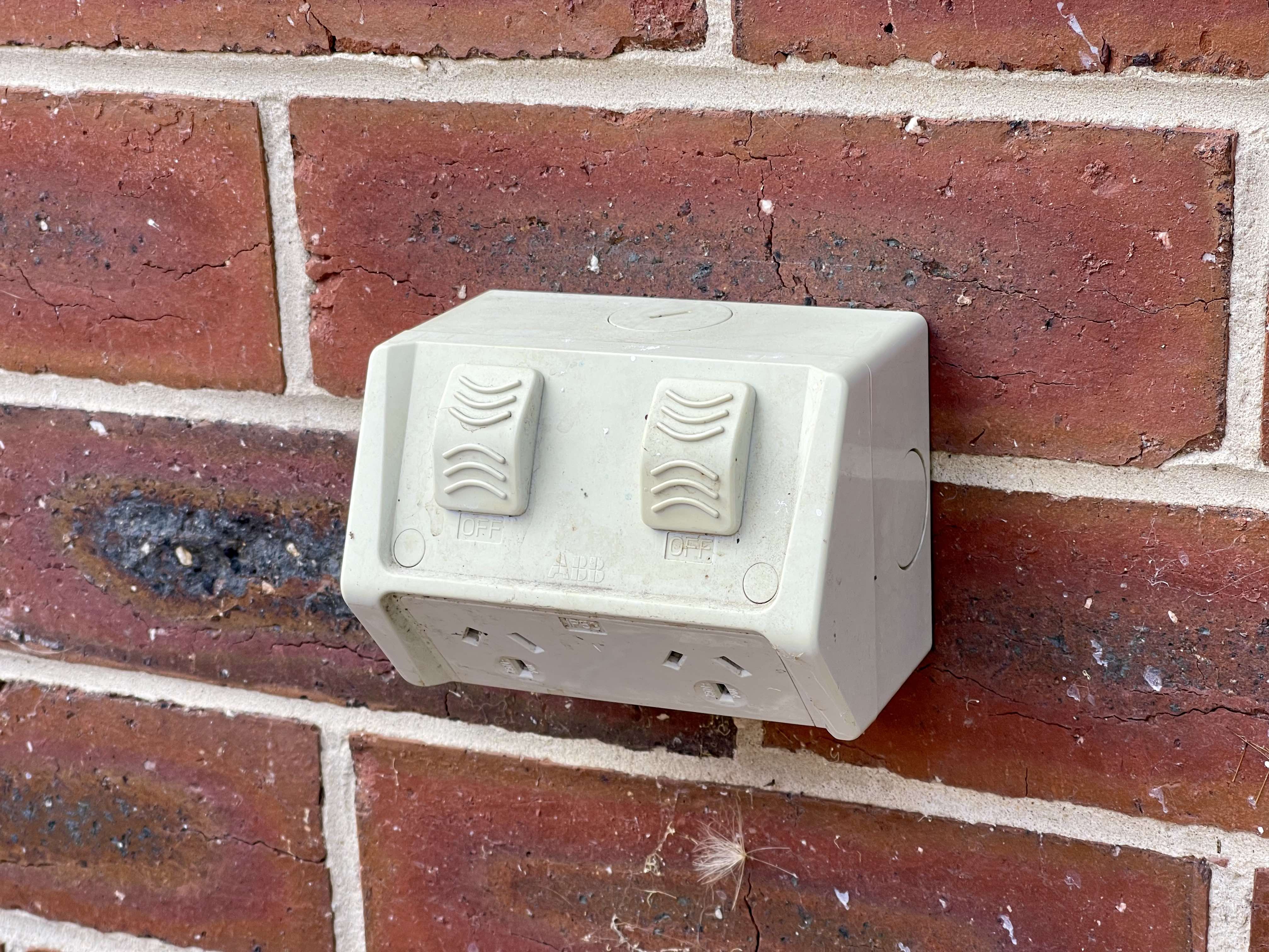 Weather Cover for External GPO by Stephen J | Download free STL model ...