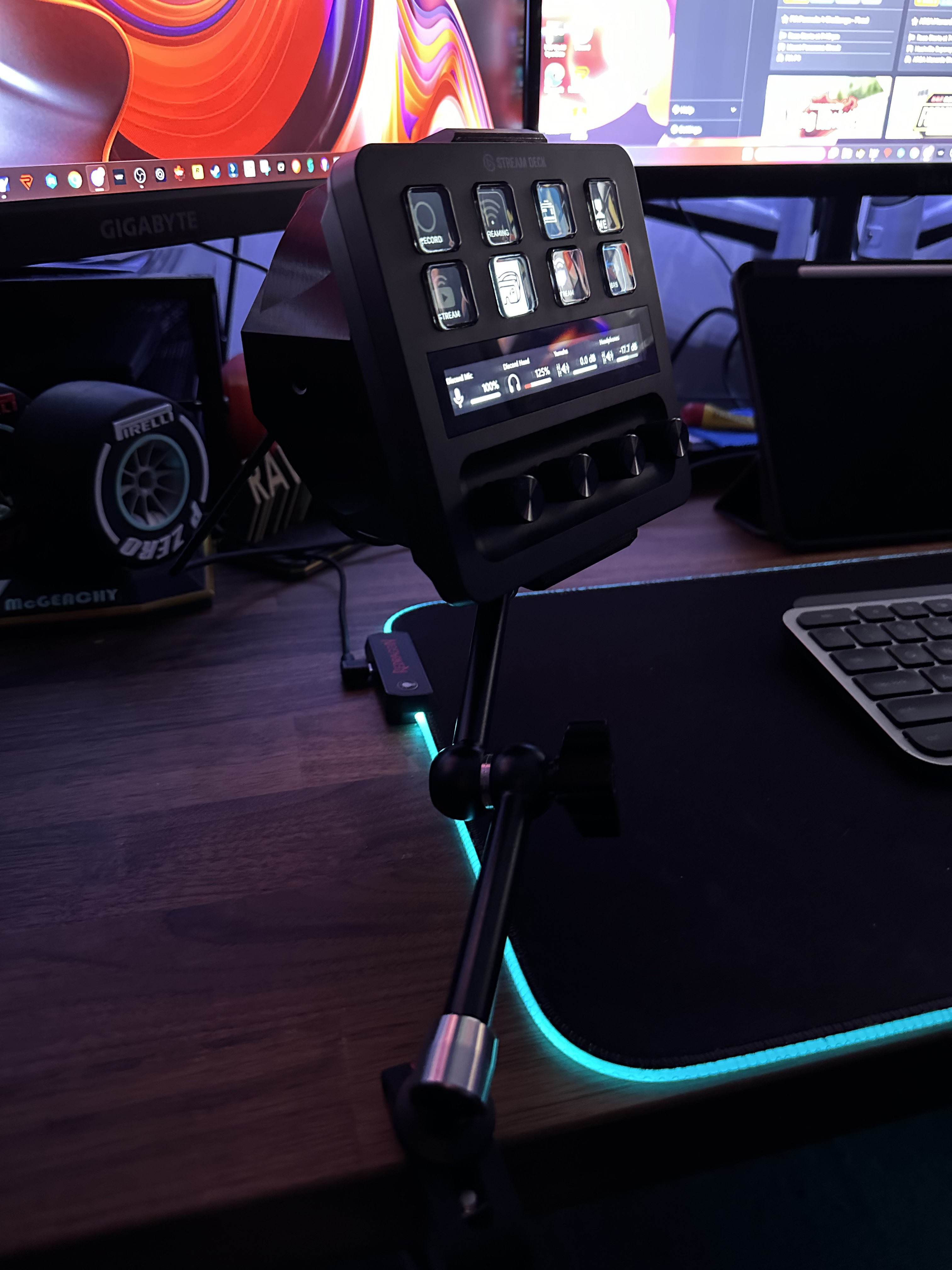 Stream Deck + Mount by Matt Boyer | Download free STL model ...