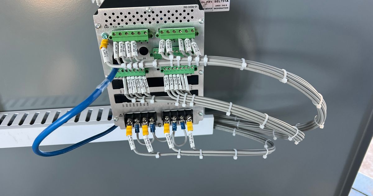 Wiring Helper by LeivasDesign | Download free STL model | Printables.com