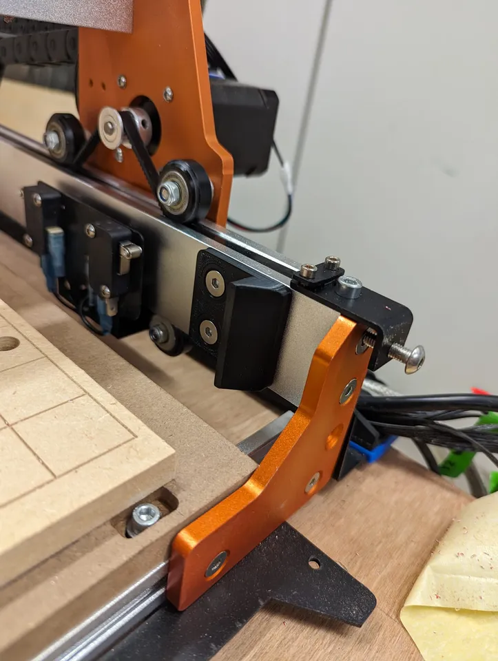 Foxalien Masuter Pro 450mm Y axis Limit switch mod by Steve Oliver ...