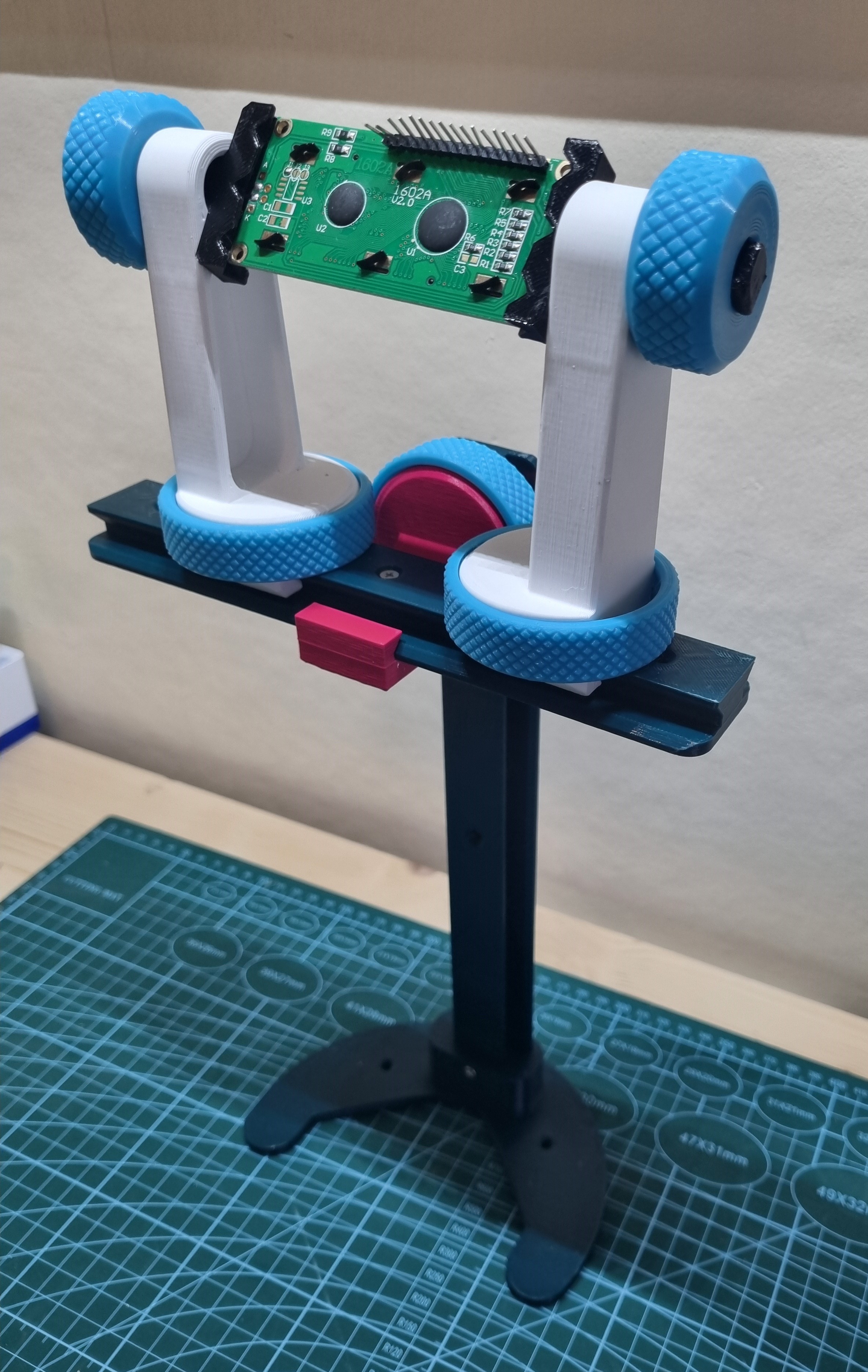 Multi-Dimesional Adjustable Modular Holder Tool by Boneswiss | Download ...