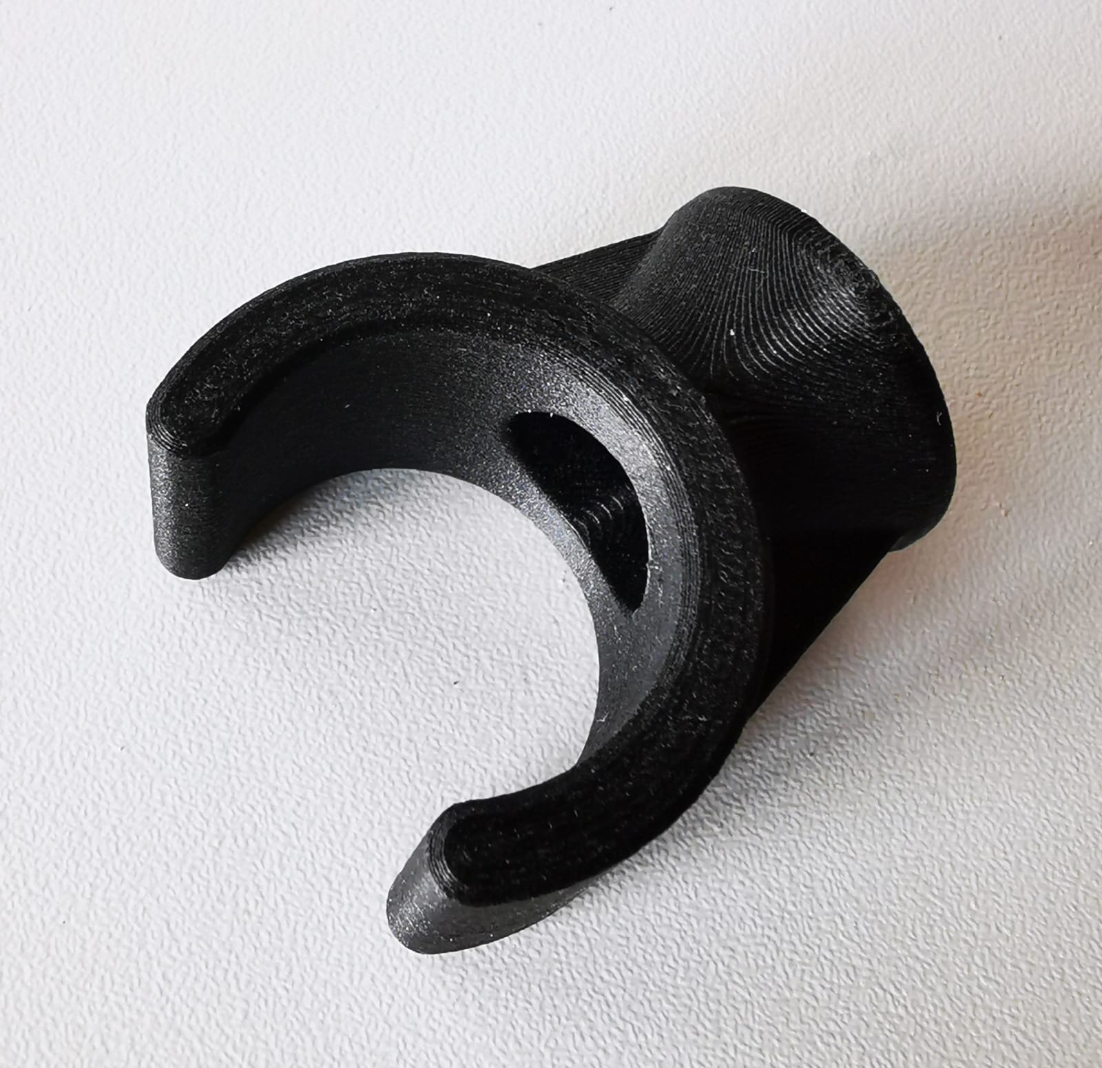 25mm rod or tube clip in holder/bracket by Martin Knobel | Download ...