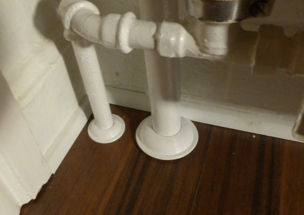 Radiator Pipe Collar (escutcheon ring) by Area51 | Download free STL ...