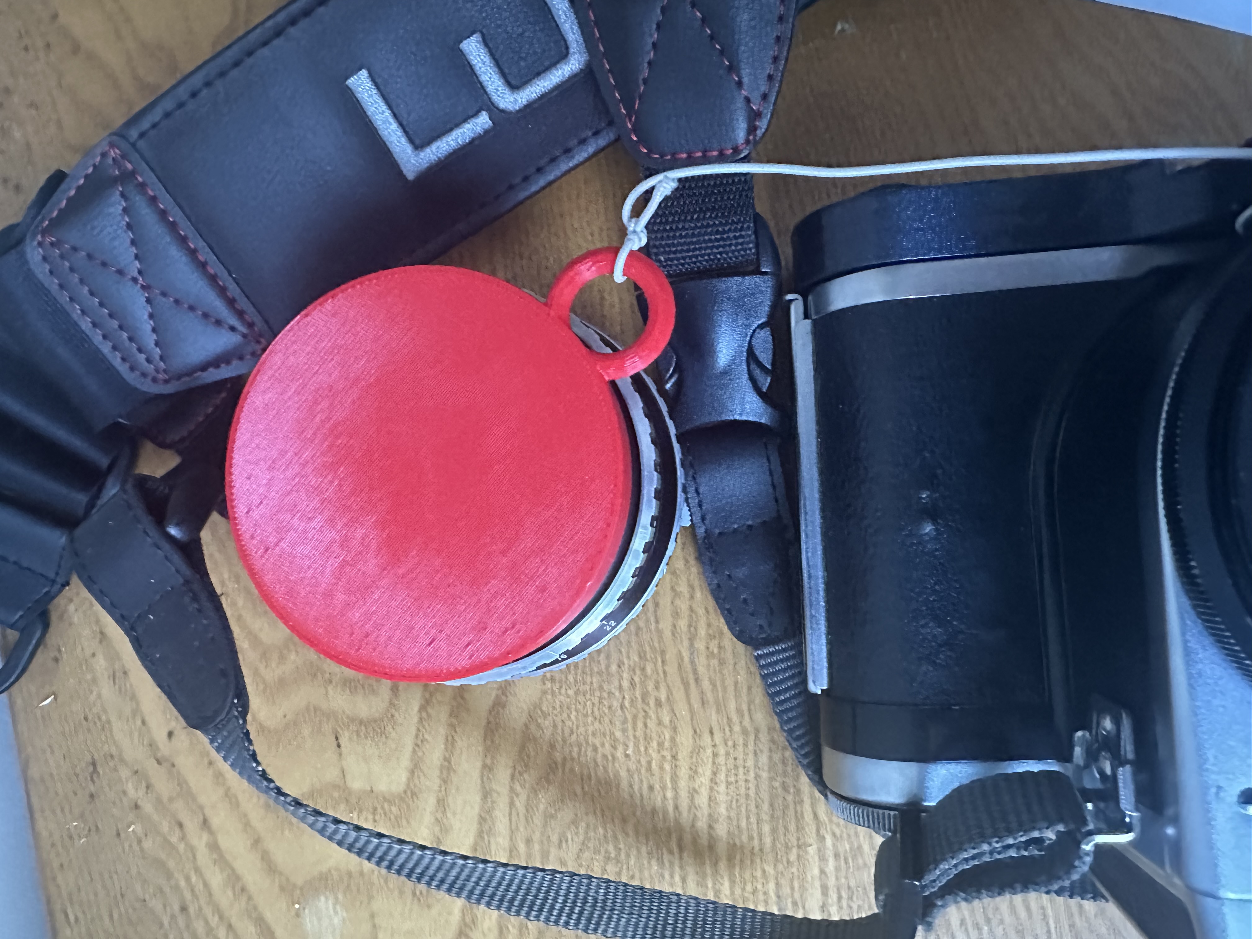 Pentacon Six lens 80mm cap by Mach7 | Download free STL model ...