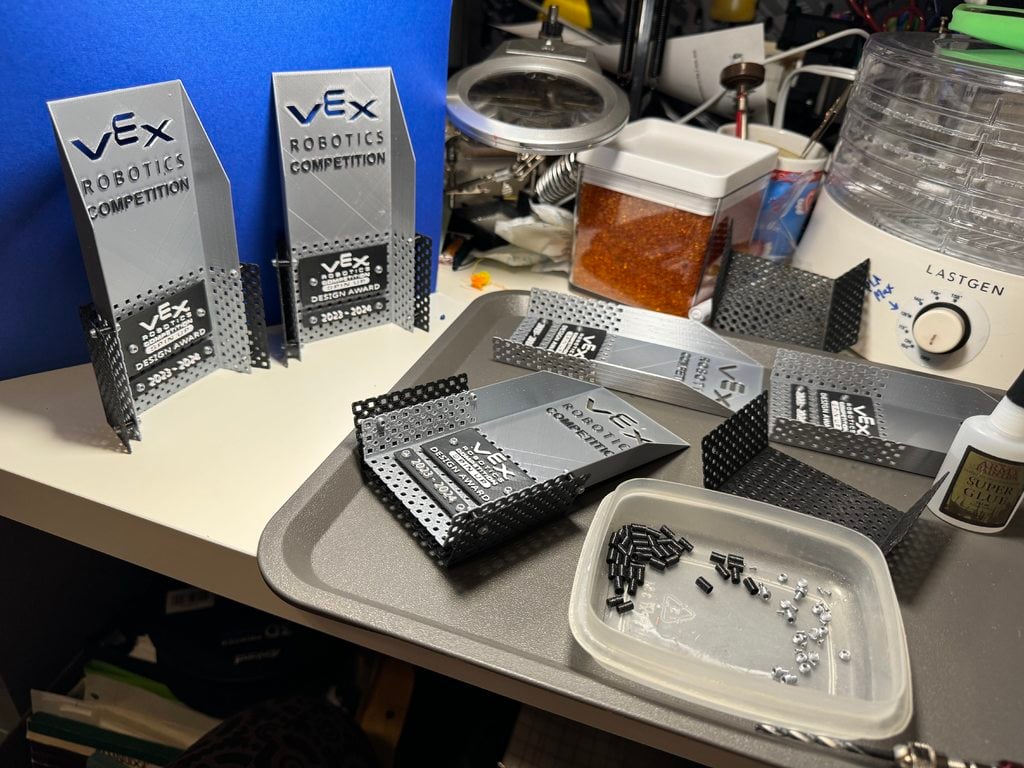 50% scale remix of VEX Robotics 12" Trophy by NWRobotics by Lady ...