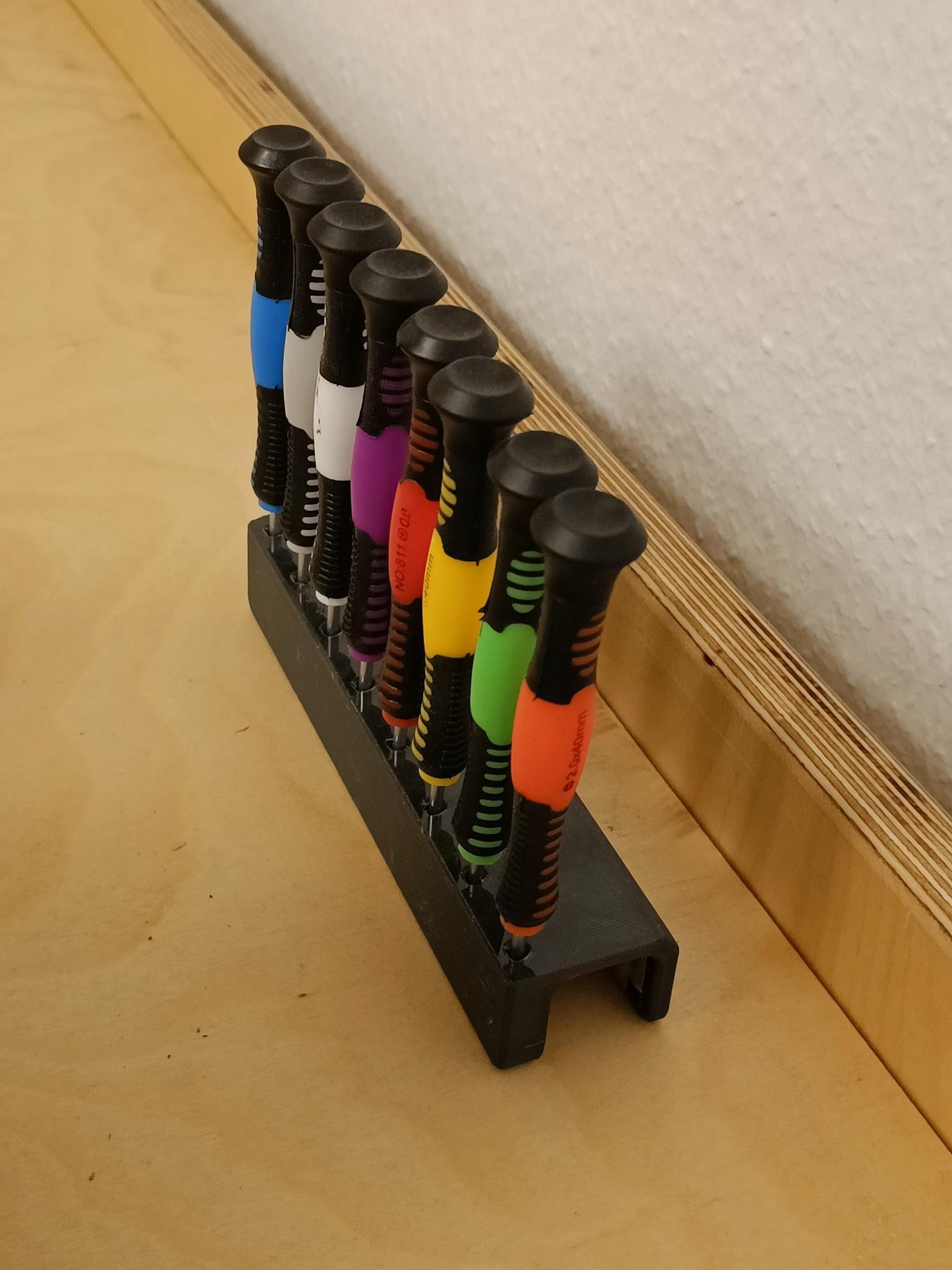 Screwdriver holder (small screwdrivers) by pfuscher666 | Download free ...