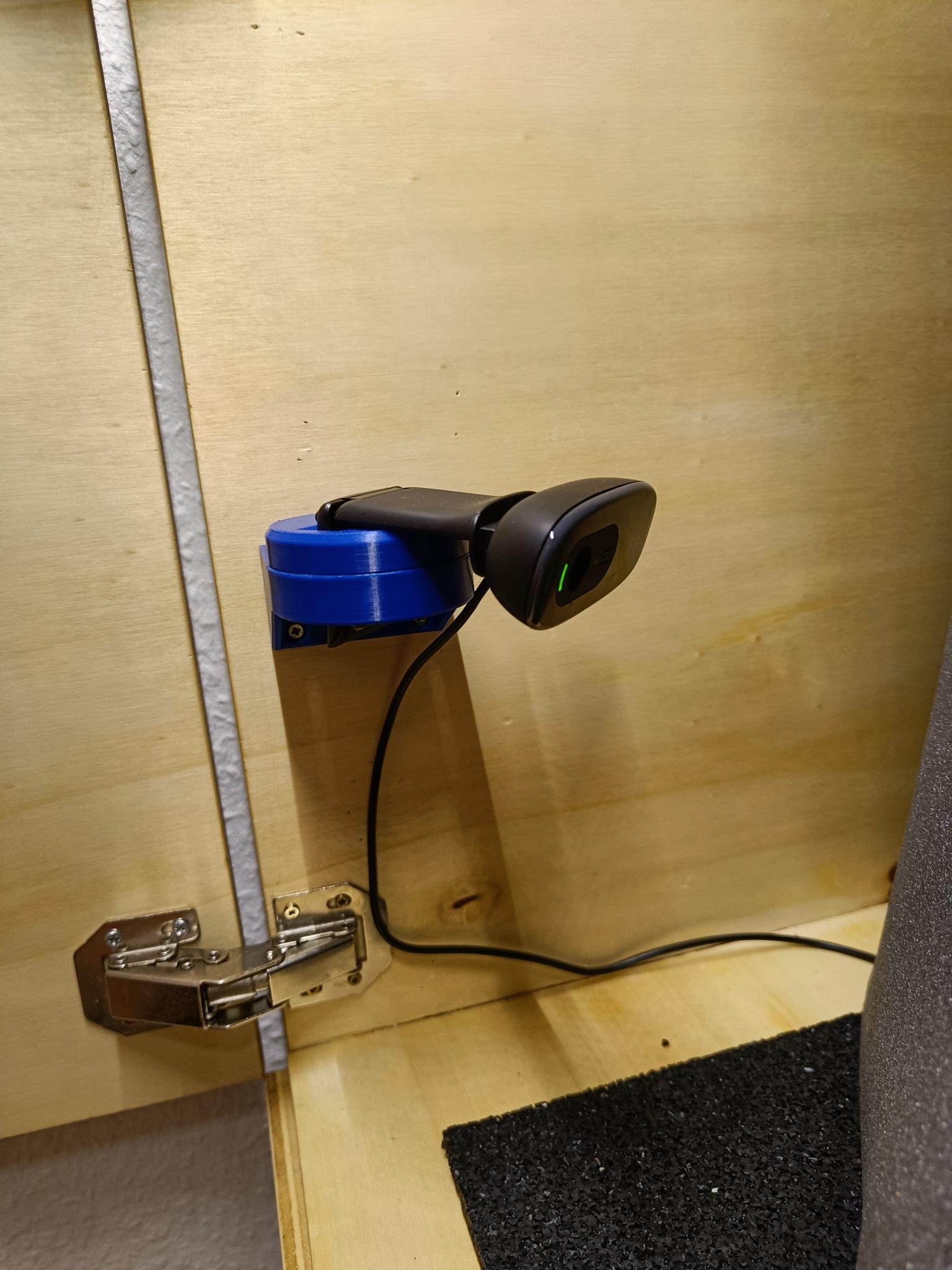Webcam Logi c270 wall mount by pfuscher666 | Download free STL model ...