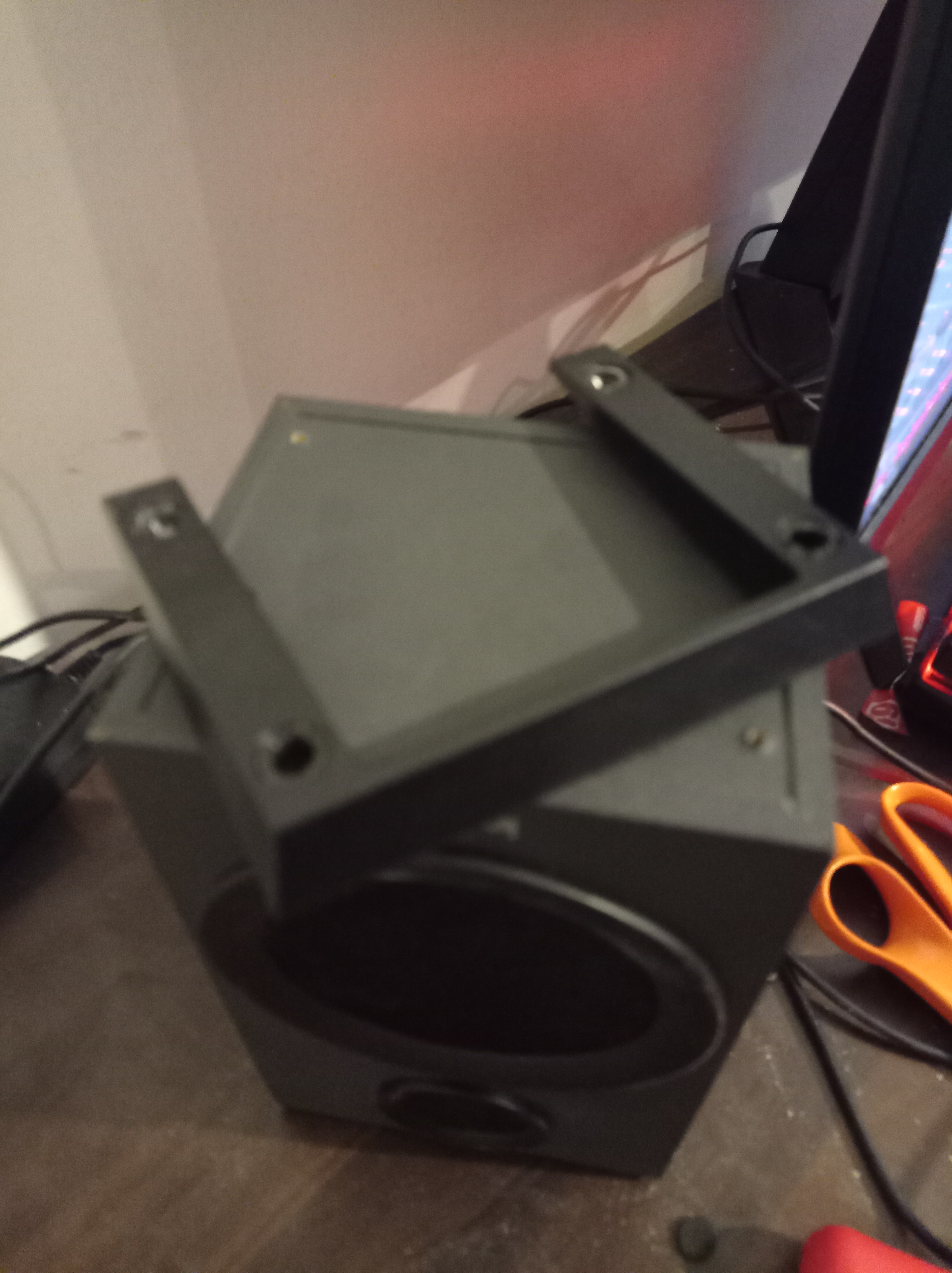 Logitech Z333 speaker table mount by Komia custom | Download free STL ...