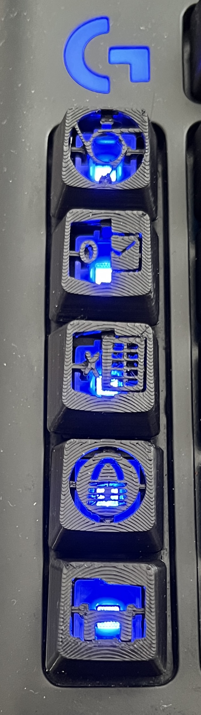 Key caps for various apps on Logitech G910 by Xargas | Download free ...