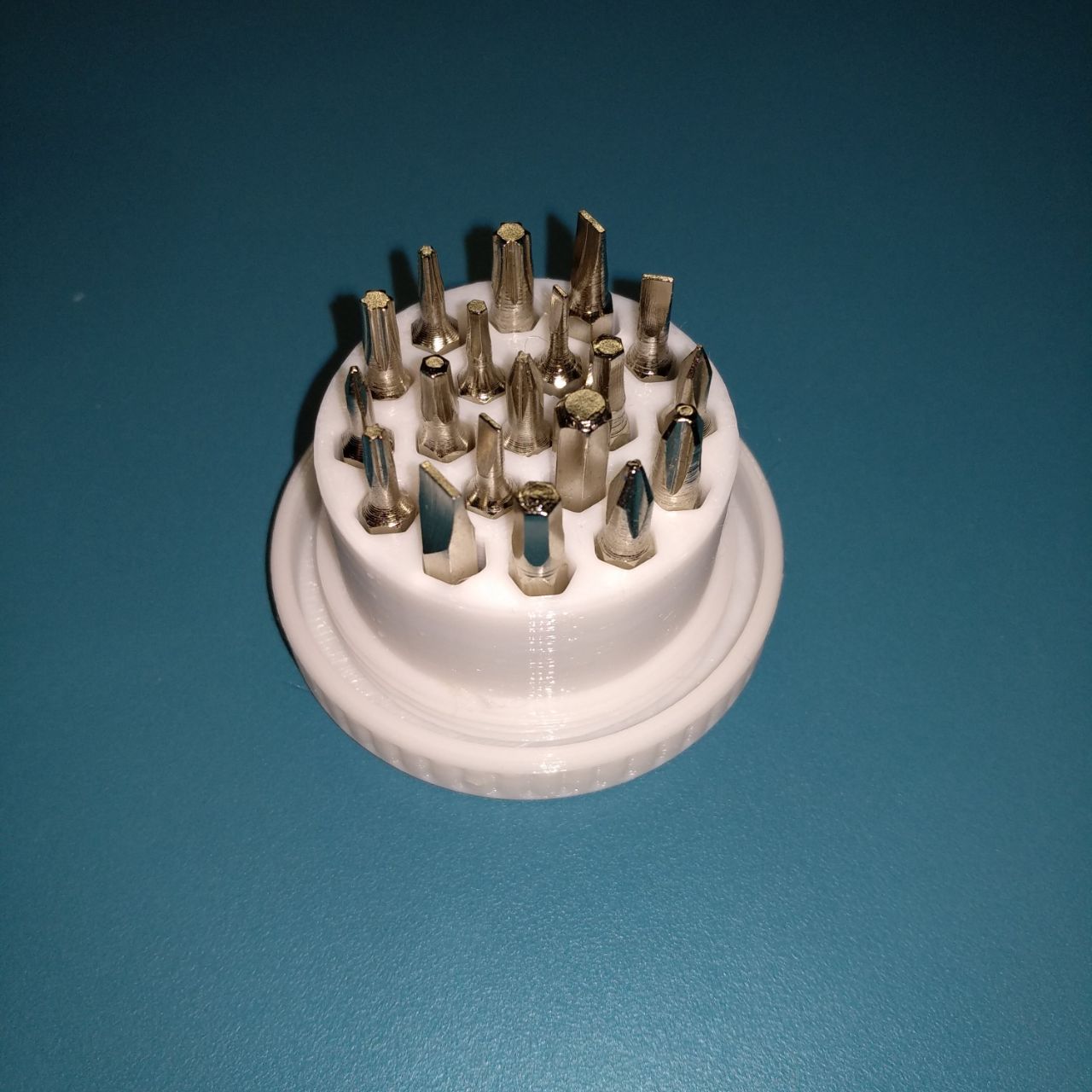4mm bit storage box by Ozamo | Download free STL model | Printables.com