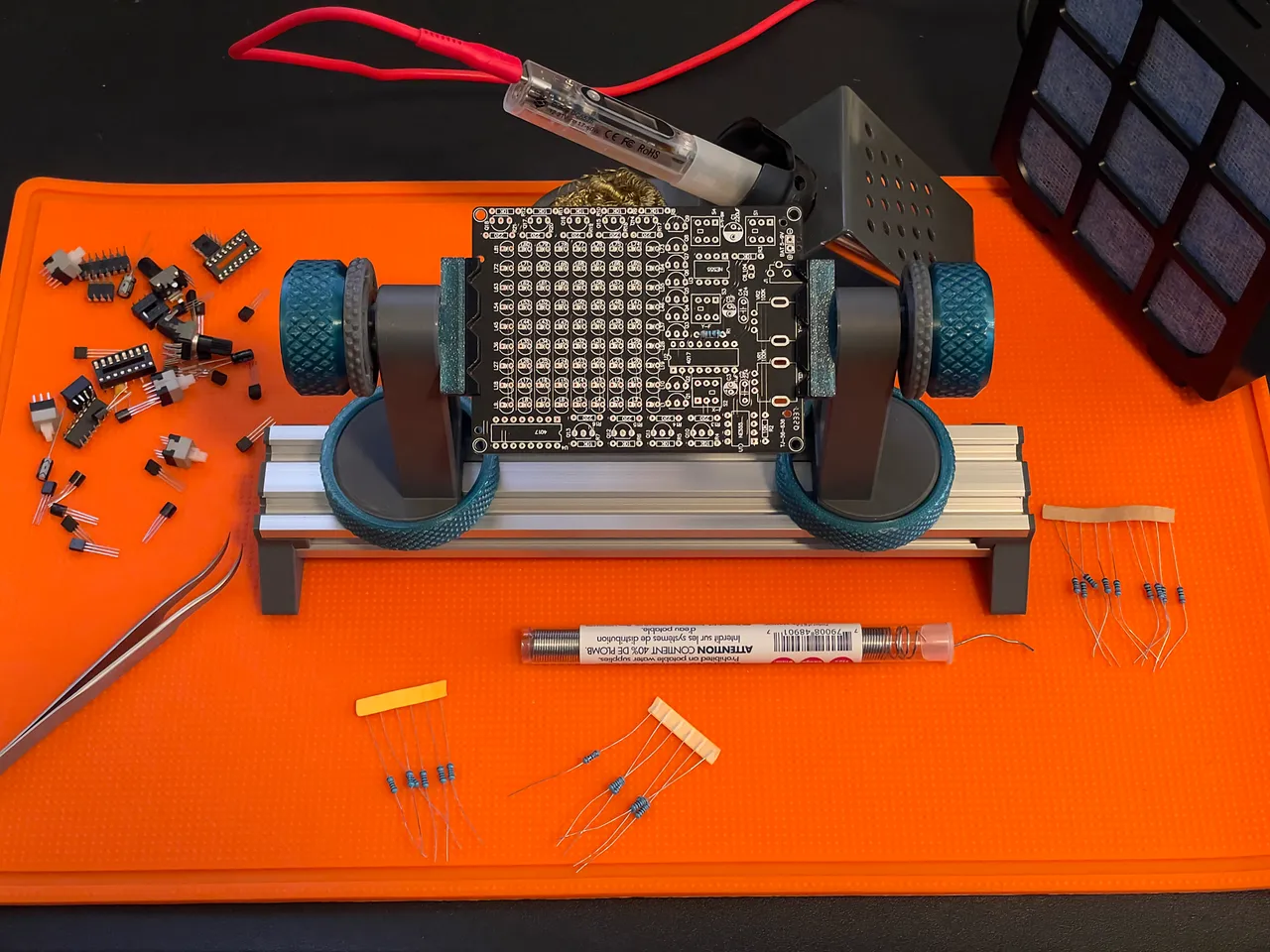 2040 Base PCB/Wire Holder Tool Set by sulli18 | Download free STL model ...