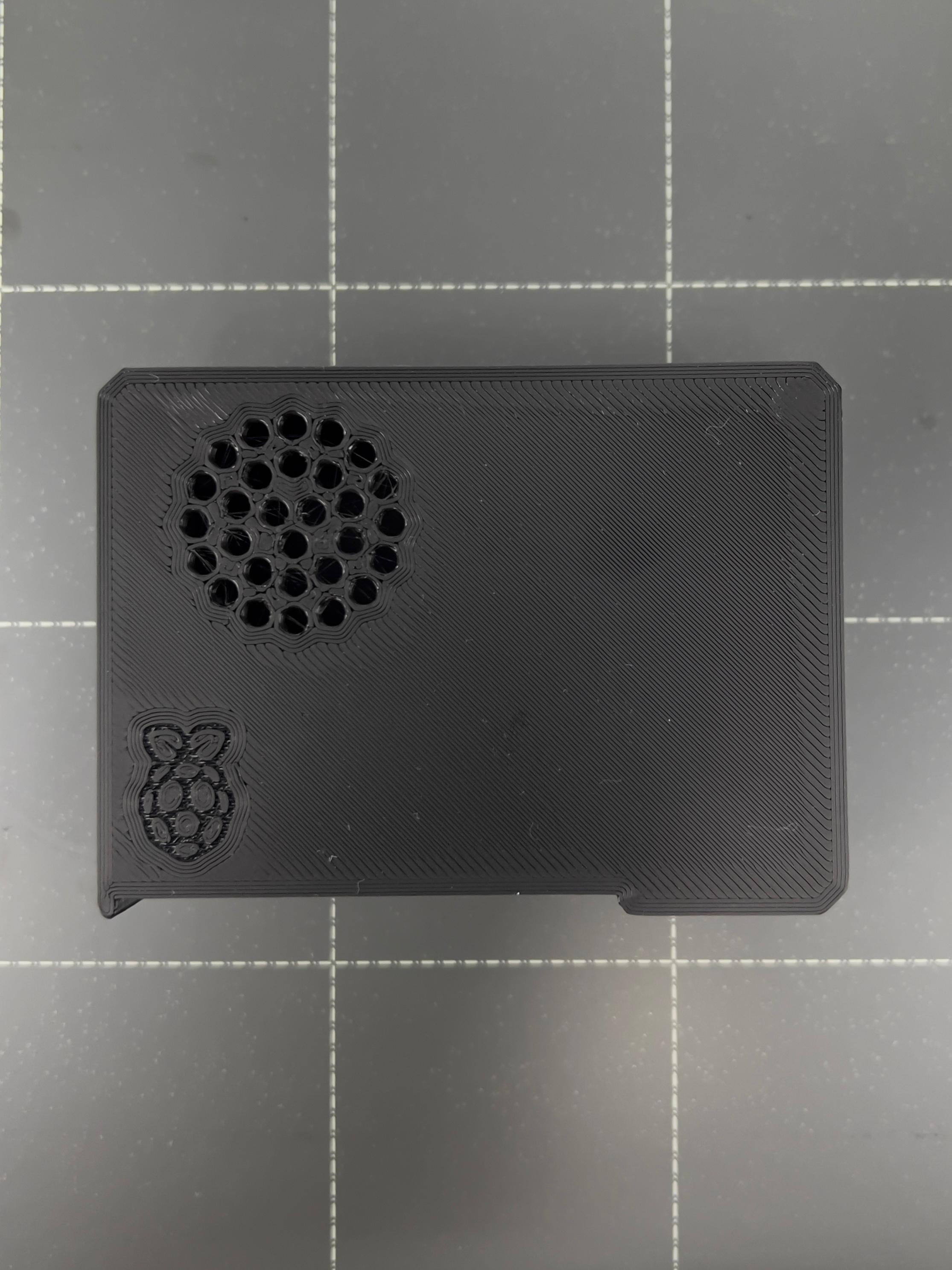 Raspberry pi 4 Case with HDMI to CSI-2 C790 and Fan. by Ivan G ...