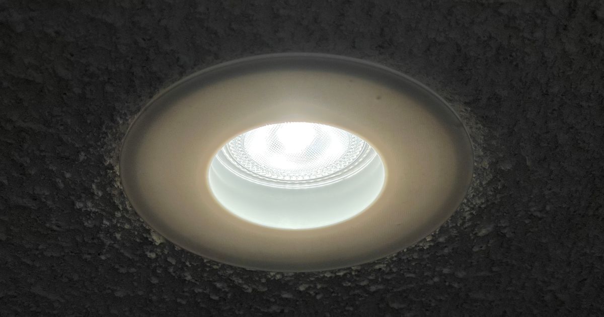 4 inch Potlight covers for Par 20 Bulbs by Lasergun | Download free STL ...