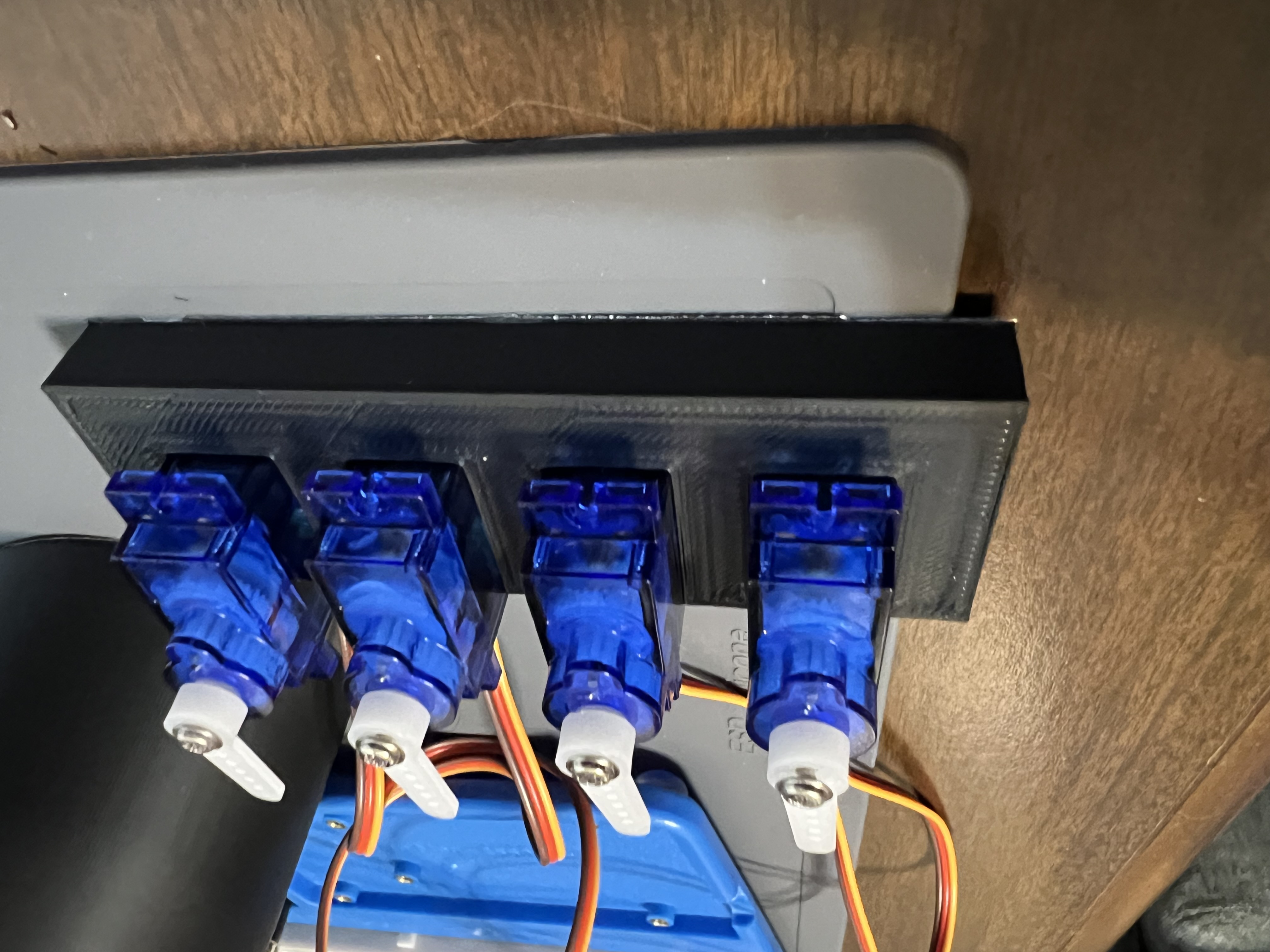 Micro Servo Testing Mount by Jeremy Corbello | Download free STL model ...