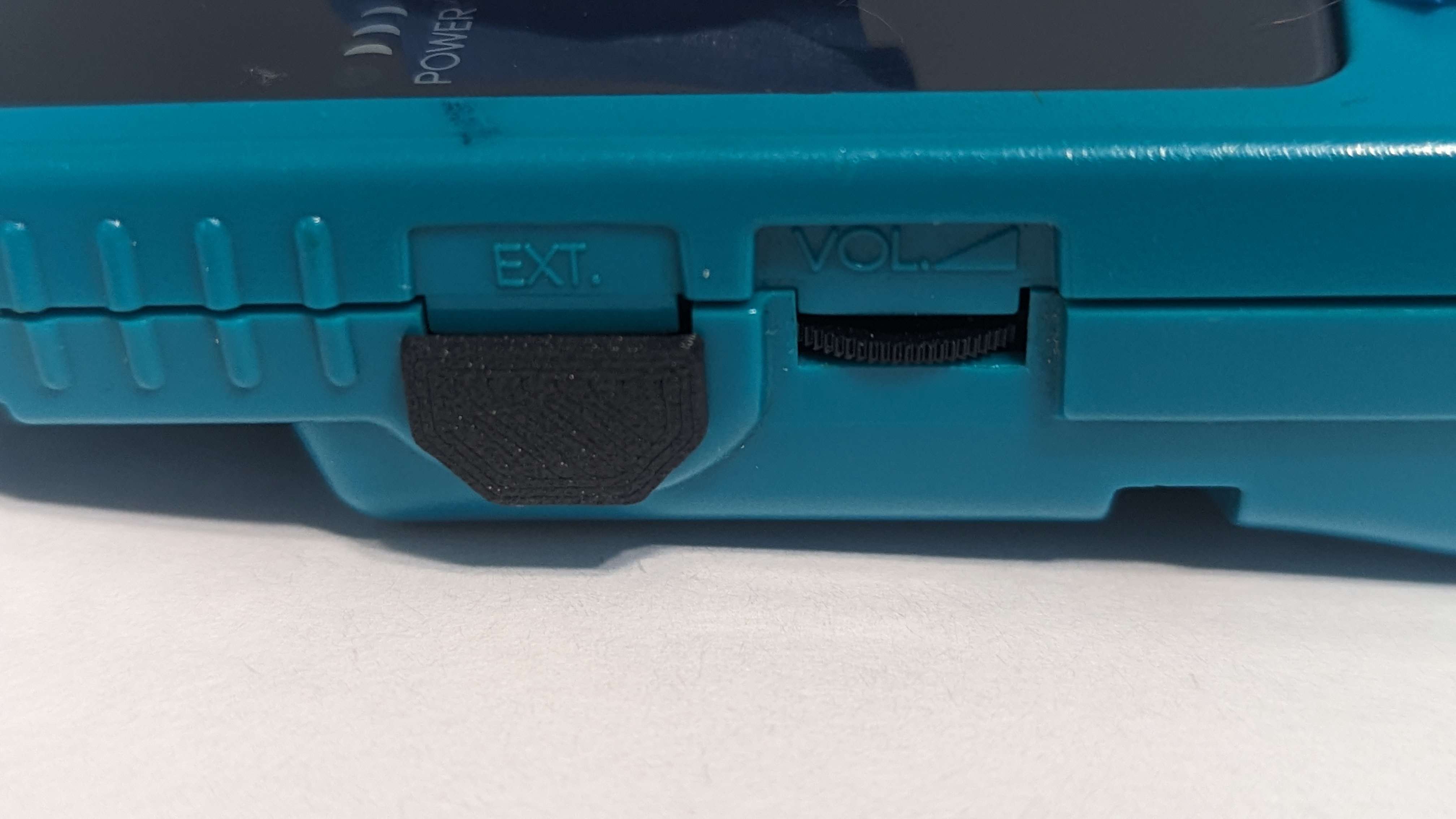 Gameboy Link Port Dust Cover by Wurmatron | Download free STL model ...