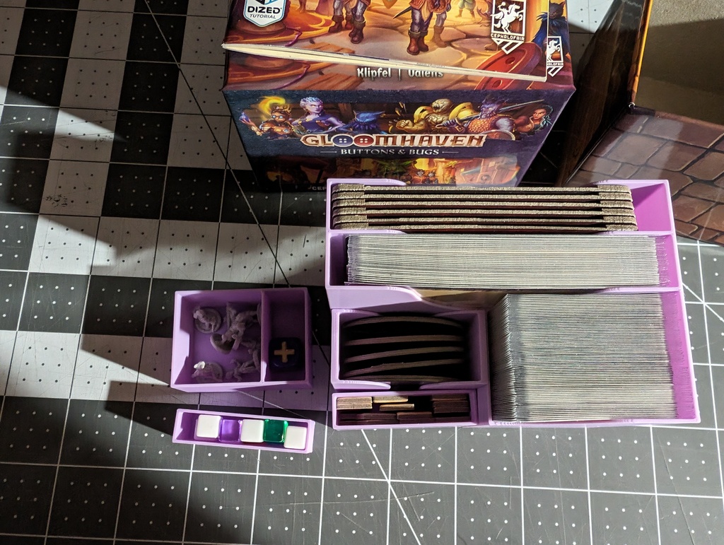 Gloomhaven Buttons and Bugs insert - Sleeved cards Compatible by PengLord | Download free STL ...