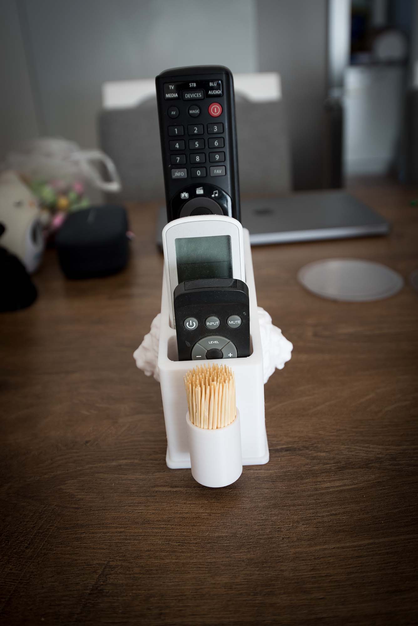 Royal remote controls holder stand by Tautvydas Deržinskas | Download ...