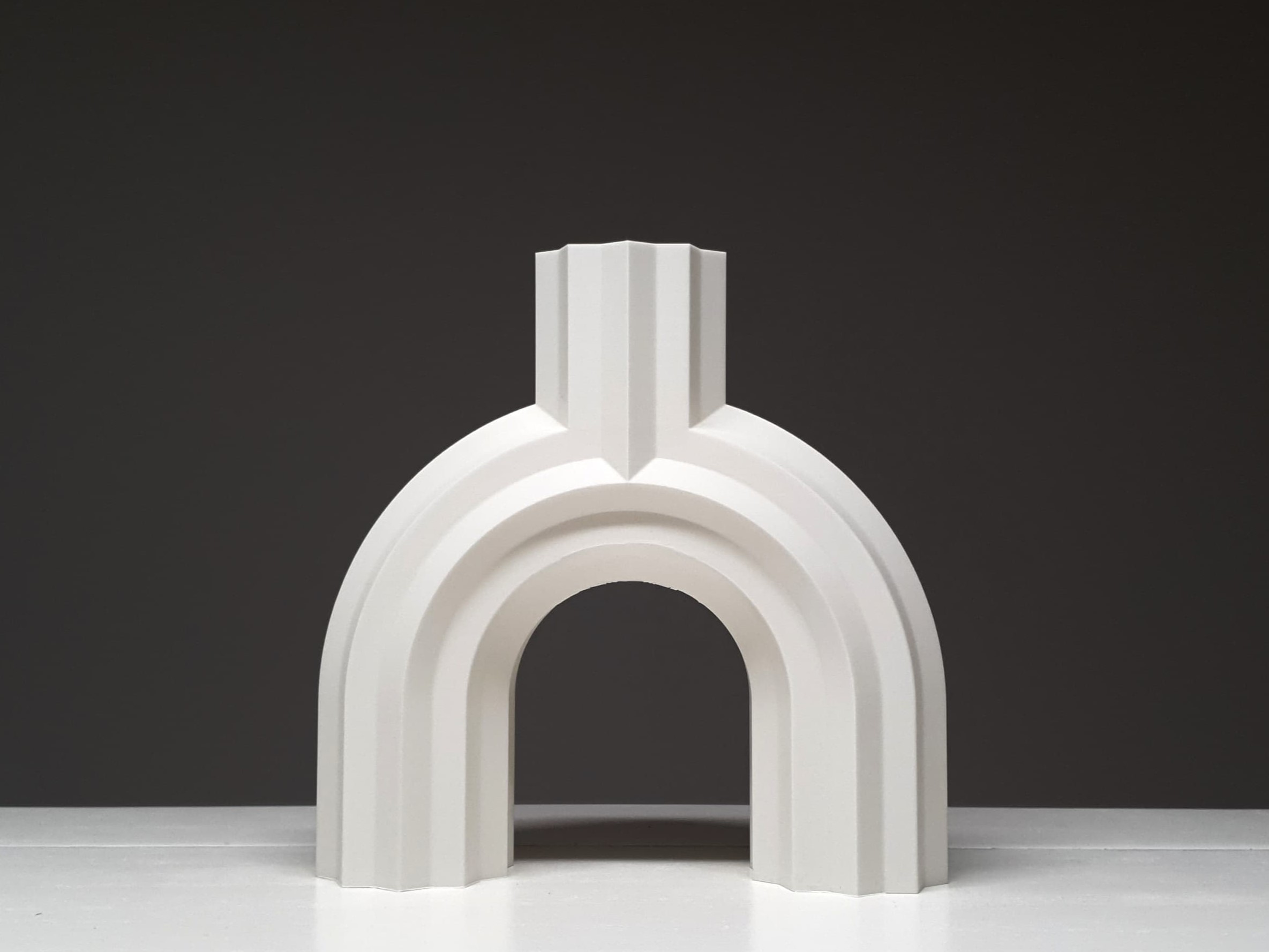 Modern Vase by Sabre Design | Download free STL model | Printables.com