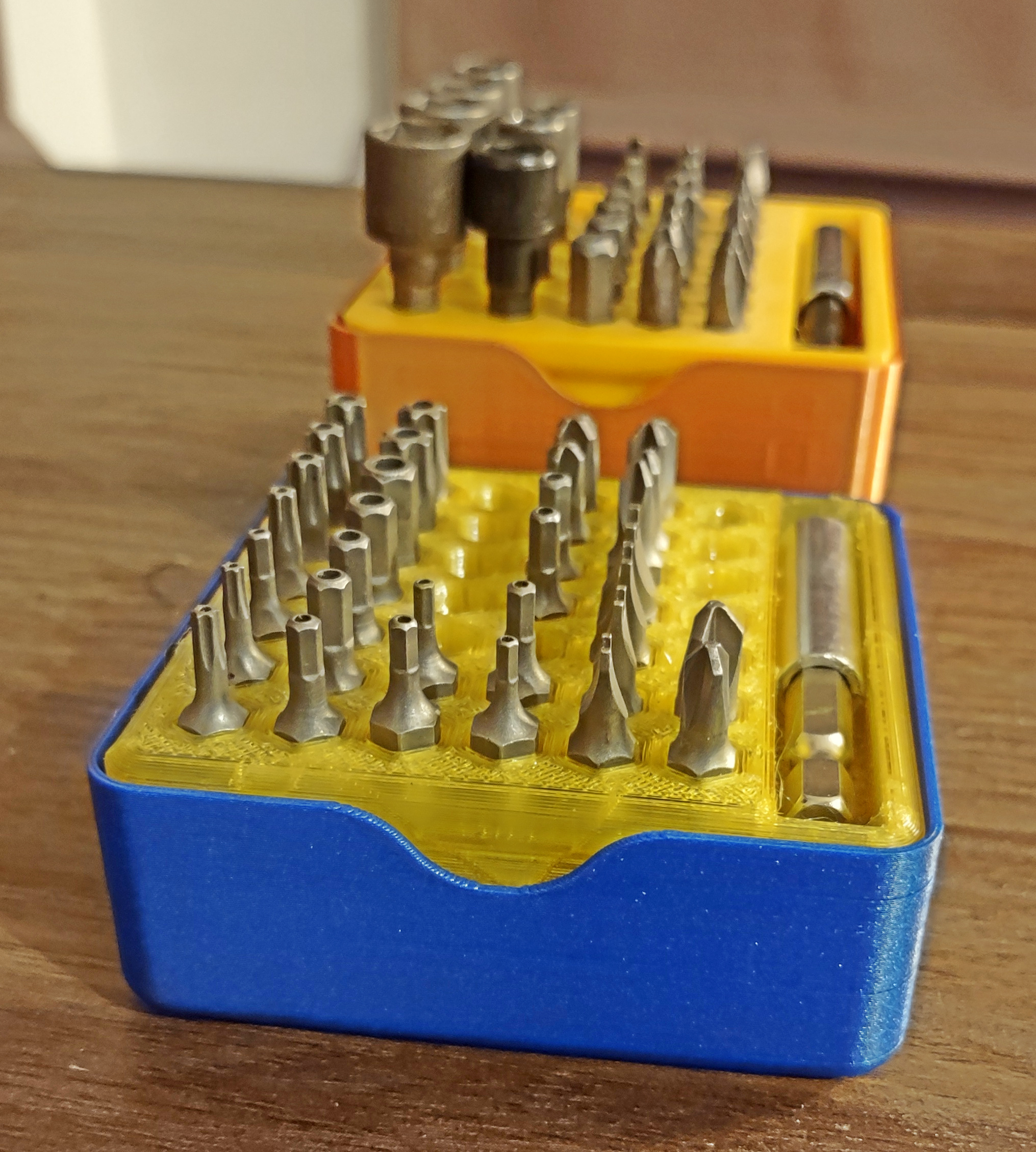 Bit Holder Trays with Snap On Covers by Jesster | Download free STL ...