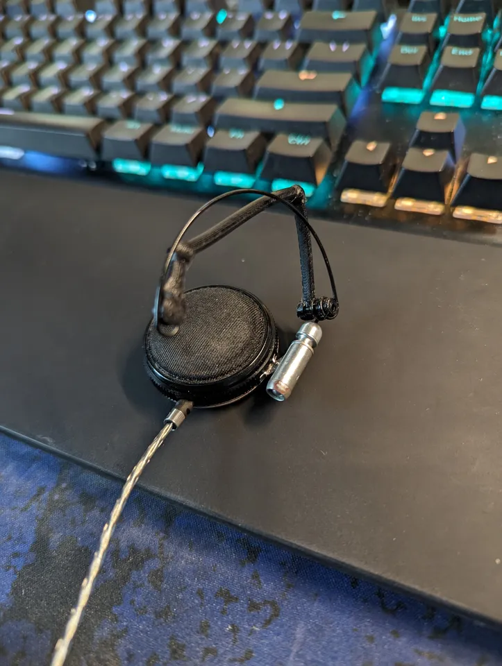 ATH-EM7X Ear Clip by Yoshifresh | Download free STL model | Printables.com