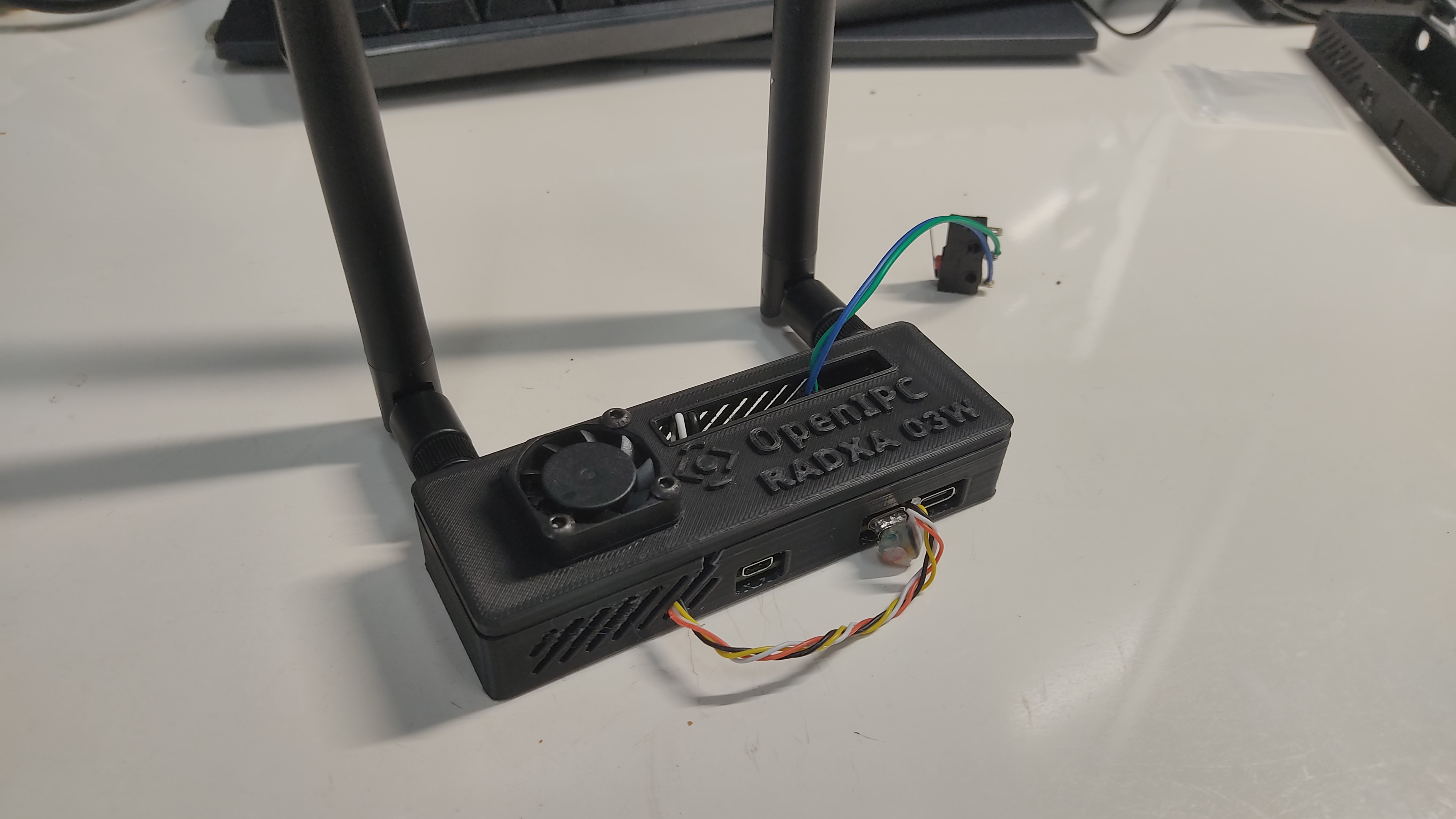 RADXA03W-GS_BOX by YUUJI INOUE | Download free STL model | Printables.com