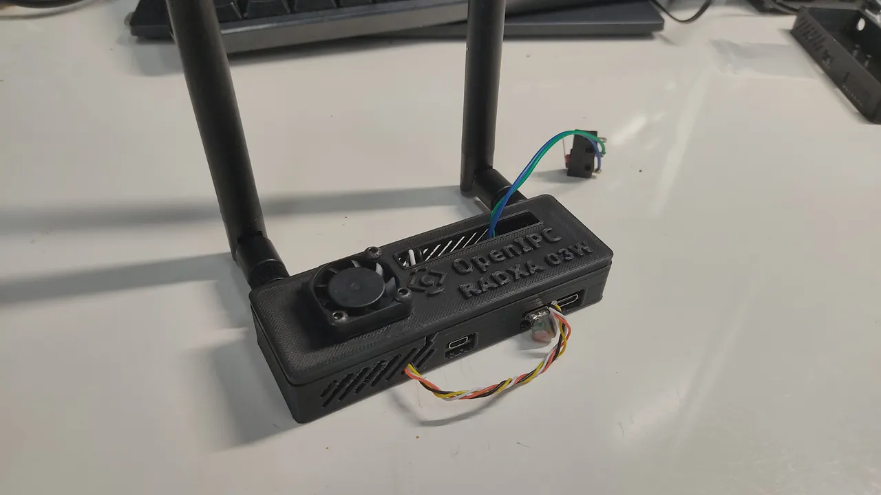 RADXA03W-GS_BOX by YUUJI INOUE | Download free STL model | Printables.com