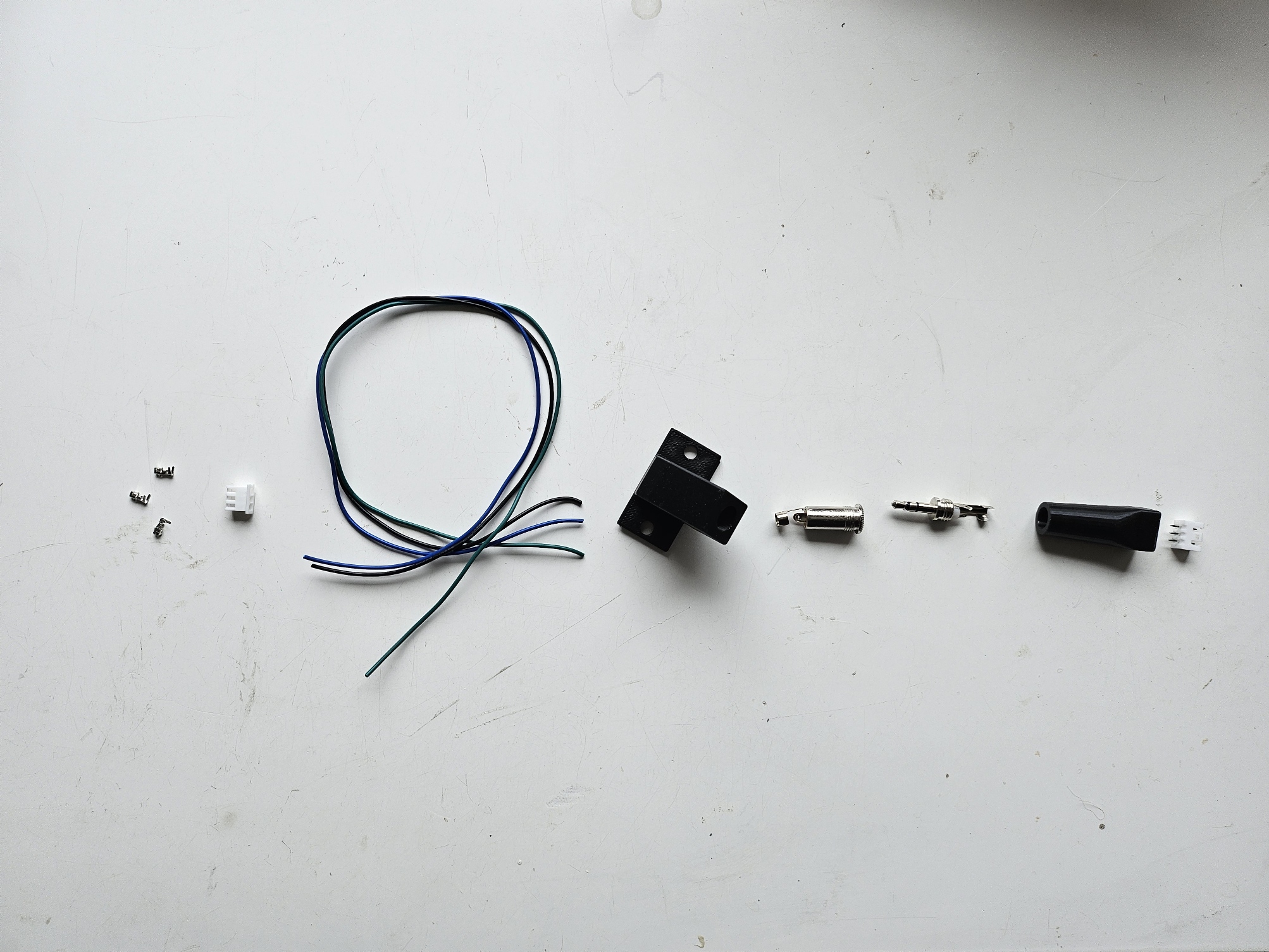 Stereo jack Z-probe adapter for Genmitsu 4040 Pro by MatsErik ...