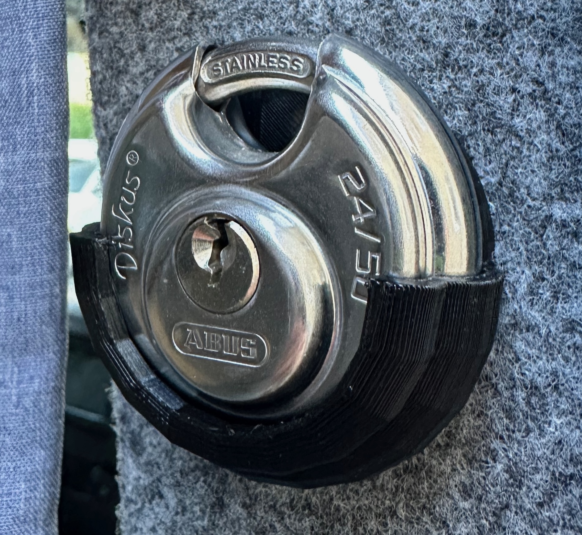 Abus Diskus 24/50 Mount by Chironex_81 | Download free STL model ...