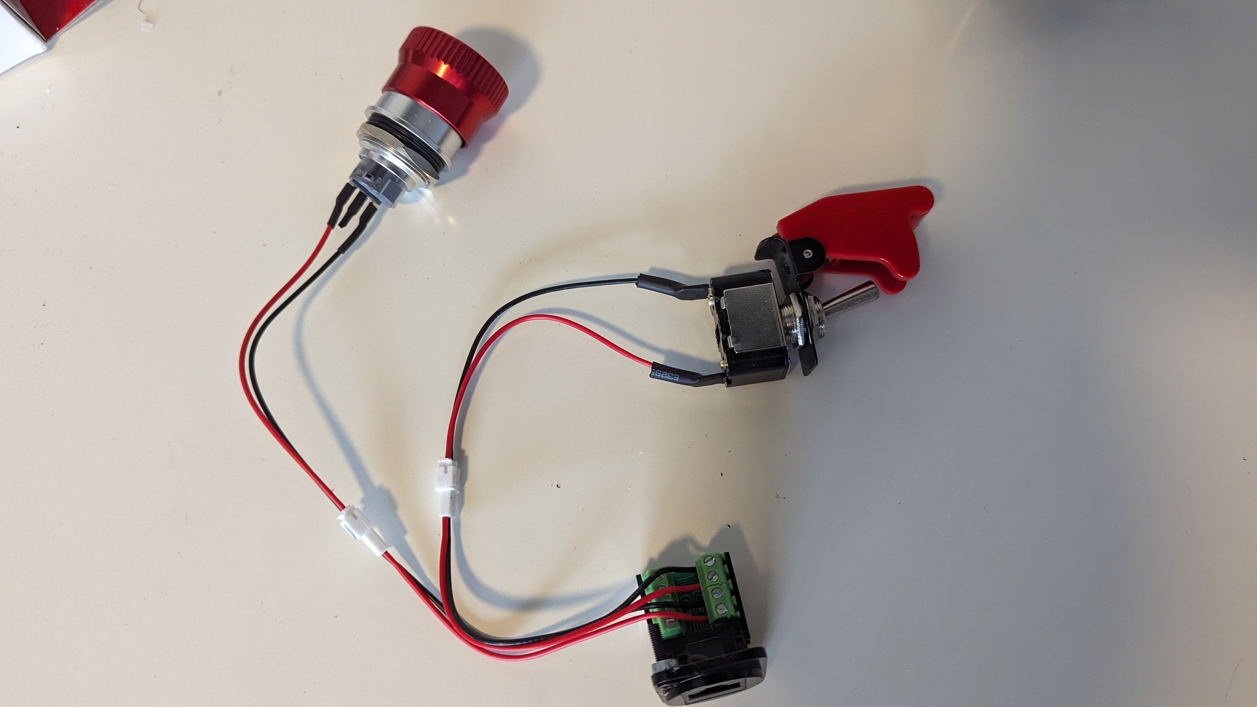 VRS DirectForce Pro Wheel Base Power Switch and E-Stop by Andreas Otto ...