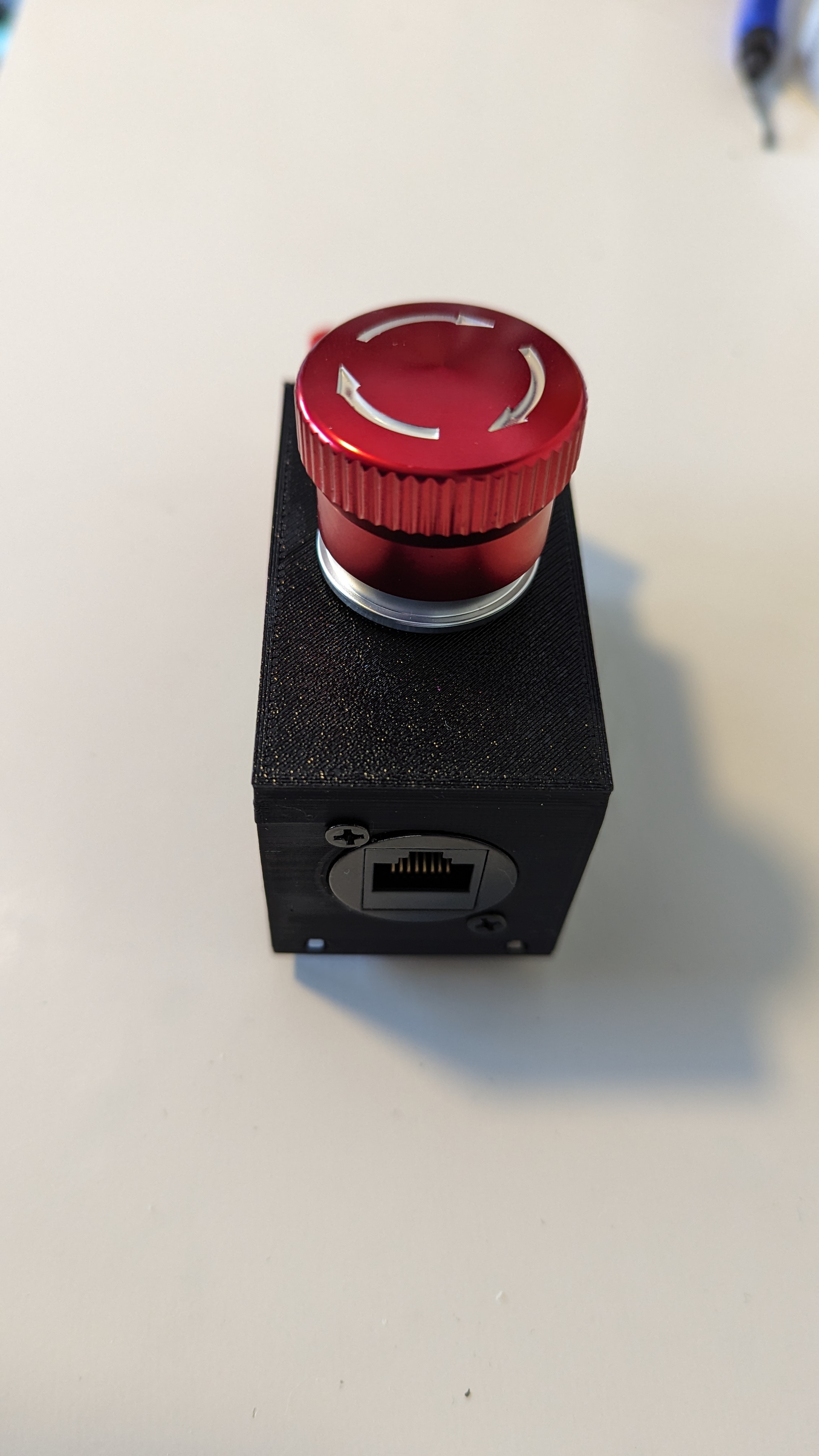 VRS DirectForce Pro Wheel Base Power Switch and E-Stop by Andreas Otto ...