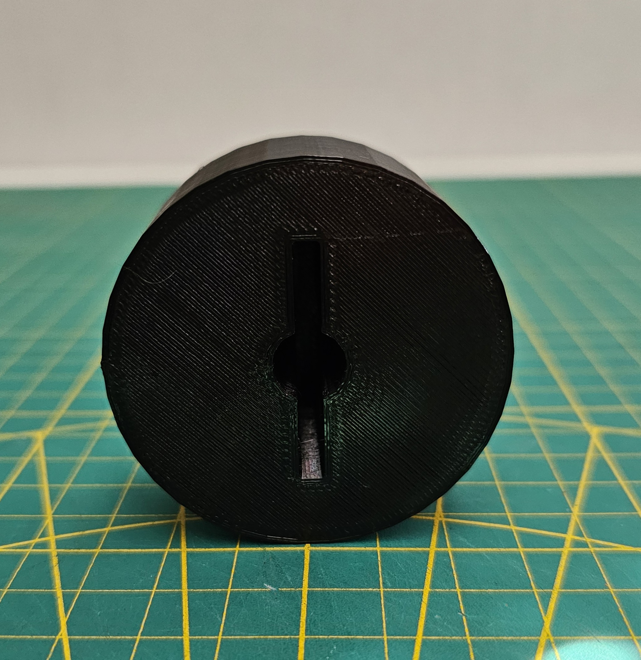 The handle to the sewing machine by badzero | Download free STL model ...