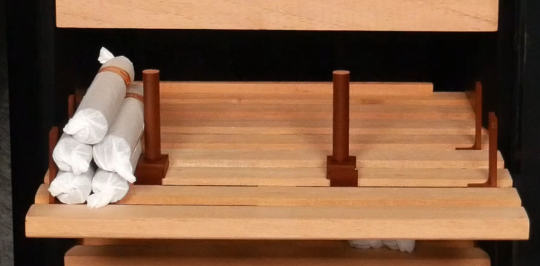 Humidor Shelf Dividers by Lapsed Time | Download free STL model ...