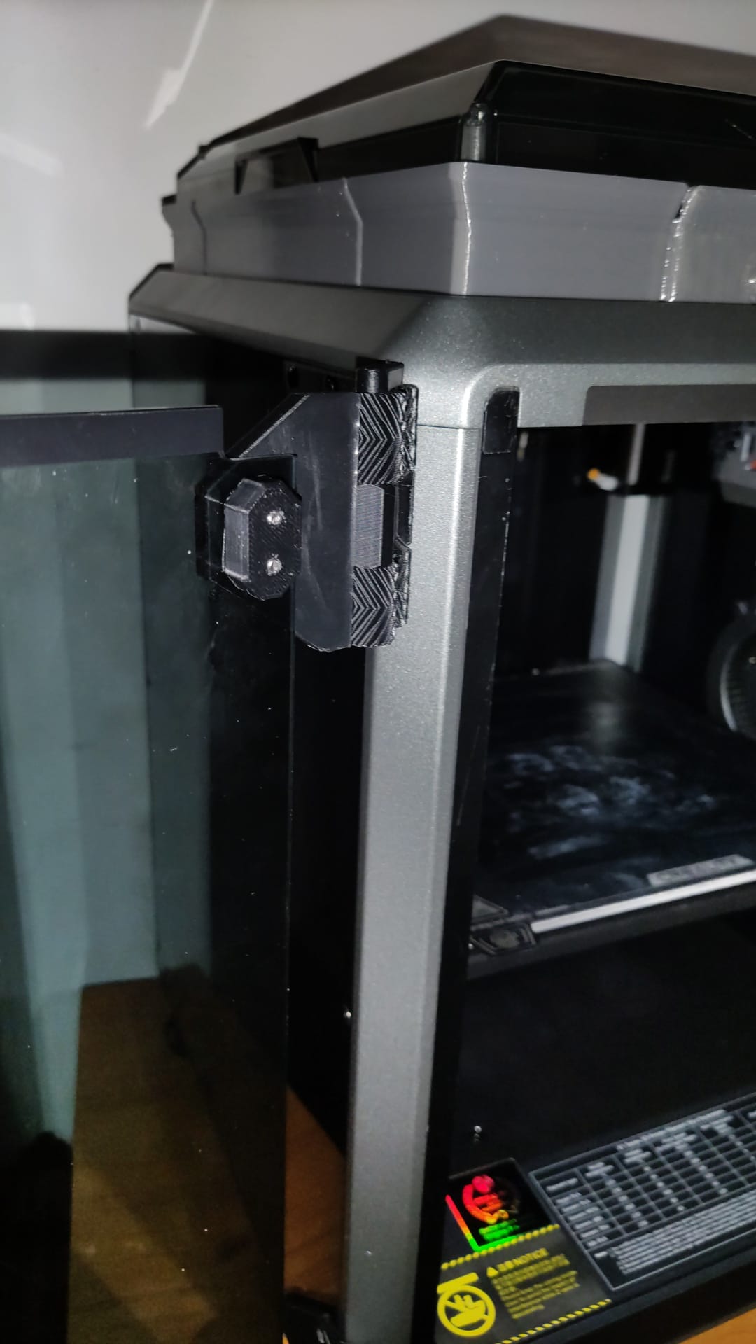 Creality K1/K1c/K1 Max Door Hinges Geared Nut Trap REMIX von mv83 | Kostenloses STL-Modell ...