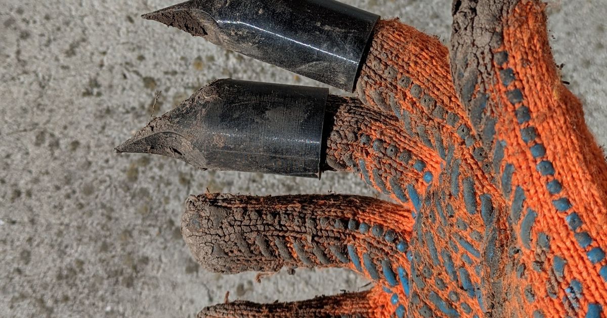 Claws for garden gloves (Digging & Planting) by 3Dist | Download free ...