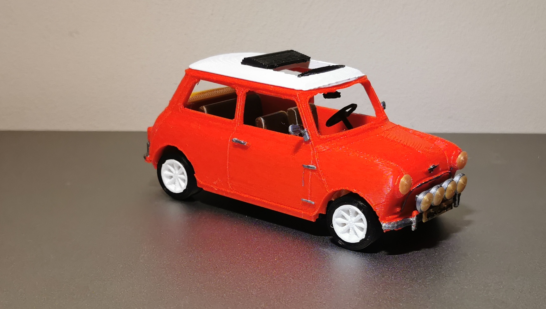 Mini Cooper clasic sport scale 1-24 Designer Ed van der Heijden by Ed ...