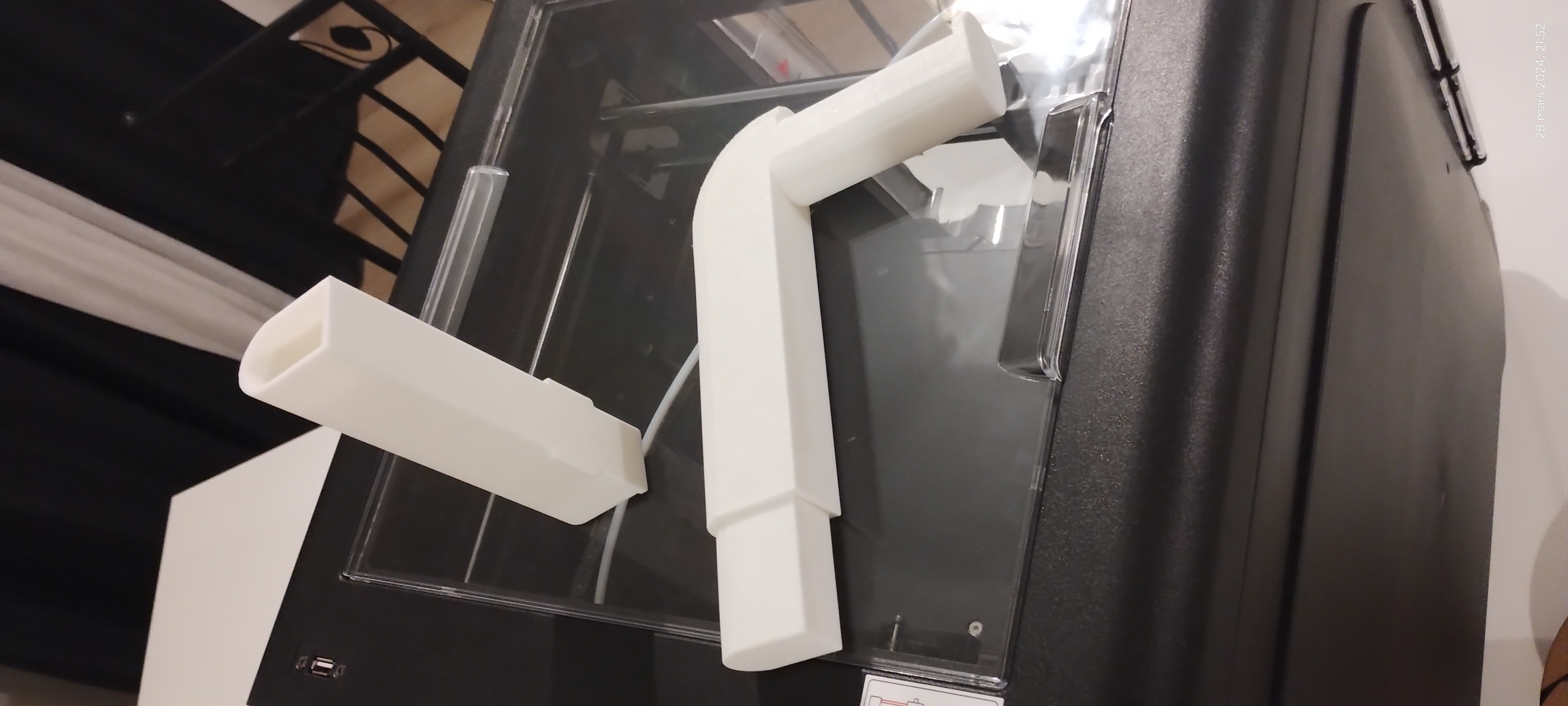 Upper spool holder for Qidi Q1 Pro by Groskiwi Dusixtrois | Download ...