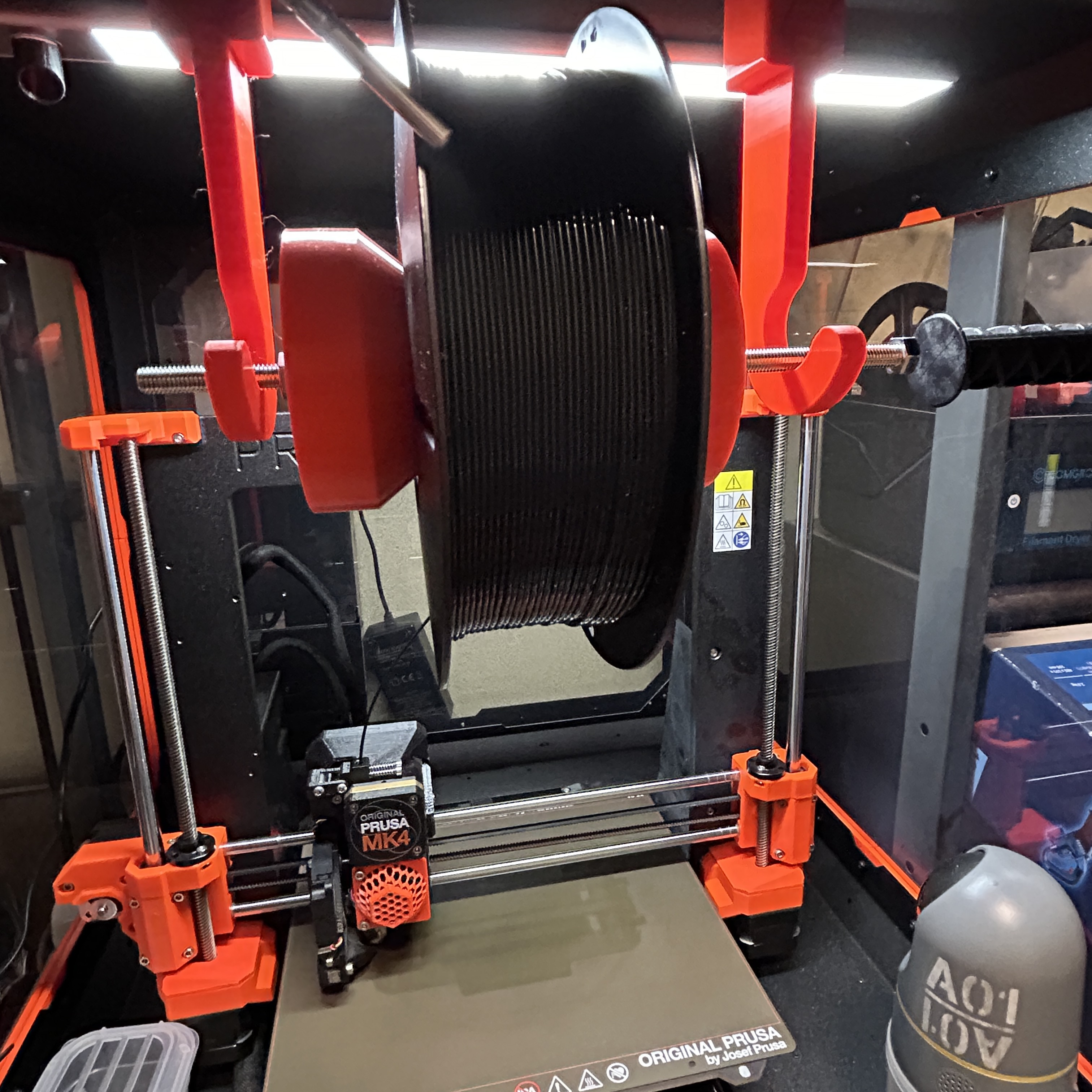 Enclosure spool hanger and smoothly rotating spool presser bar by Aki ...